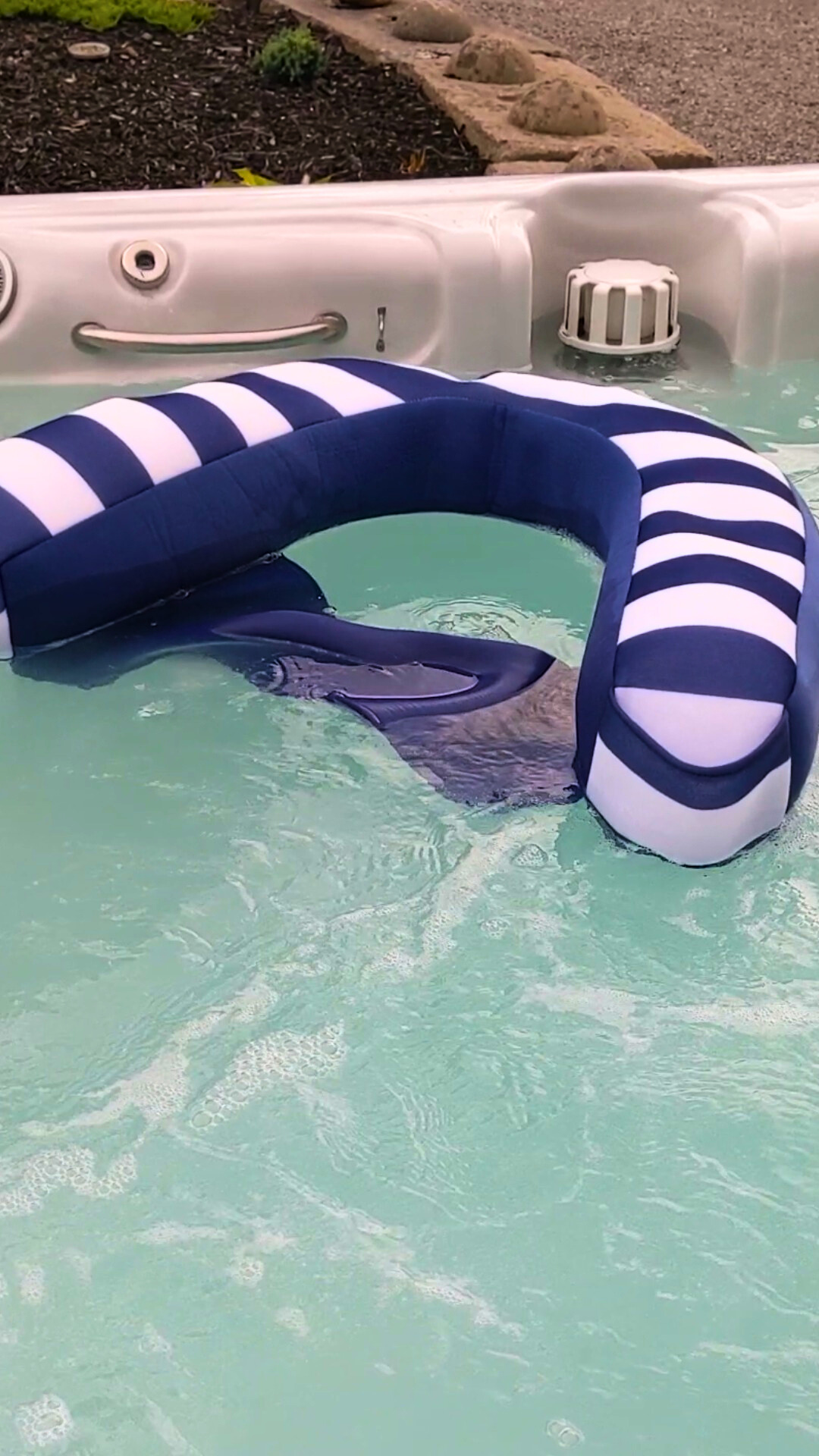 Watch Product Peek of Big Joe Noodle Sling with Cup Holder on Amazon Live