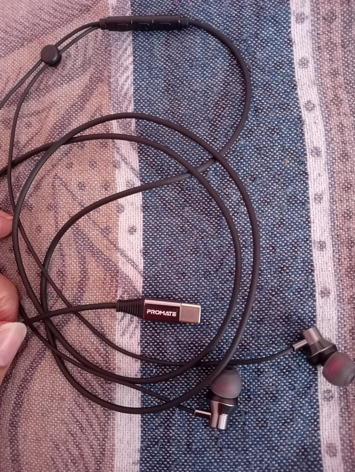 Promate LumiBuds with USB-C Connector, Transparent in-Ear USB-C HD ...