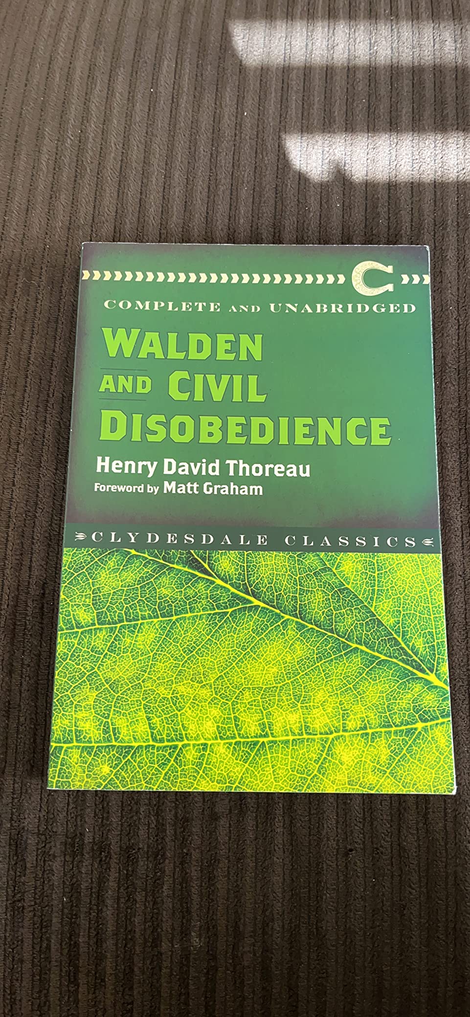 Walden and Civil Disobedience: Special Edition (Signature Gilded ...