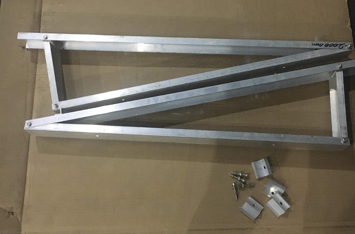 Aluminium Stand for 1 Solar Panels; Capacity(100 to 395 Watt) : Amazon ...