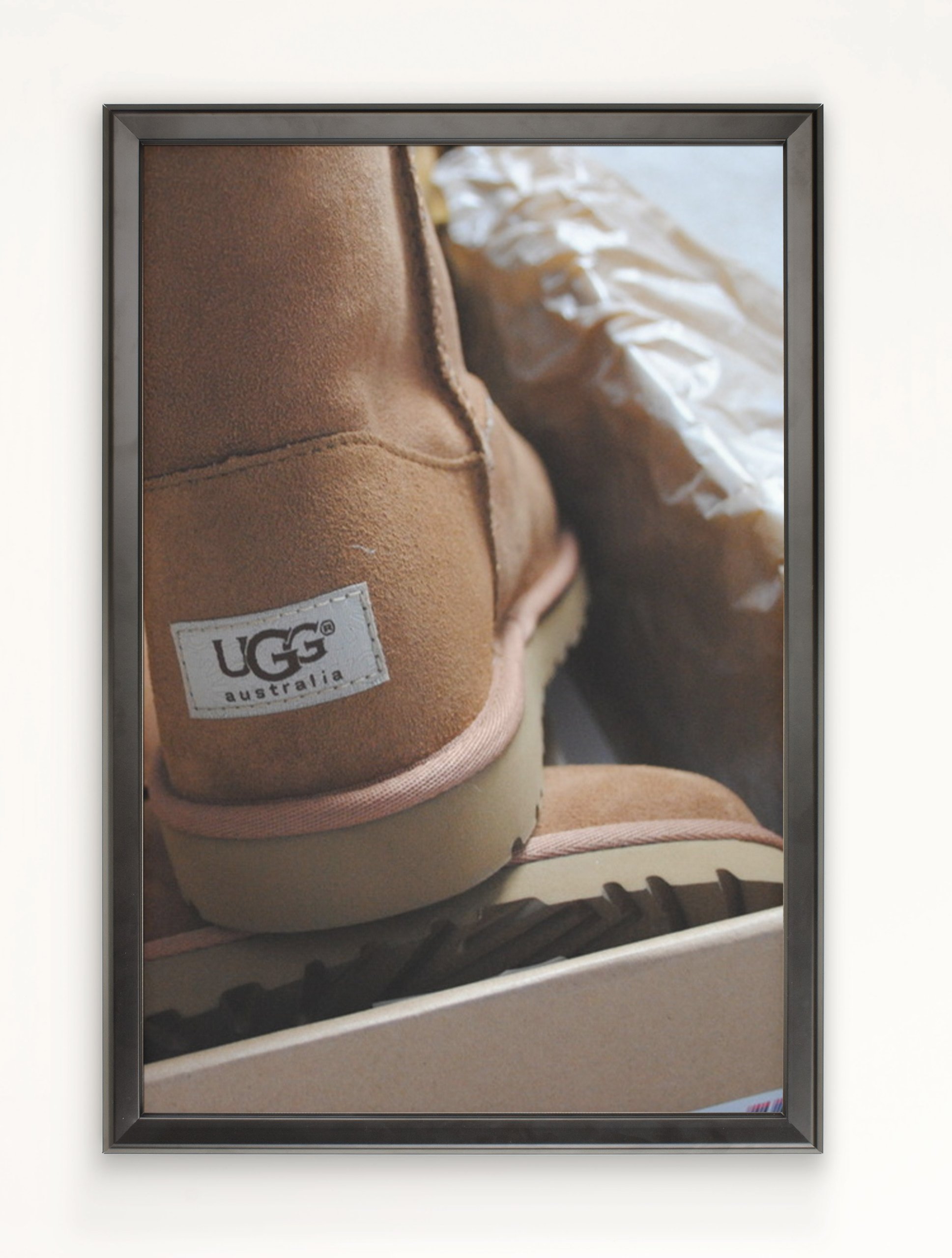 Amazon.com - Displays2go Front-Loading Aluminum Poster Frame for 22 x ...