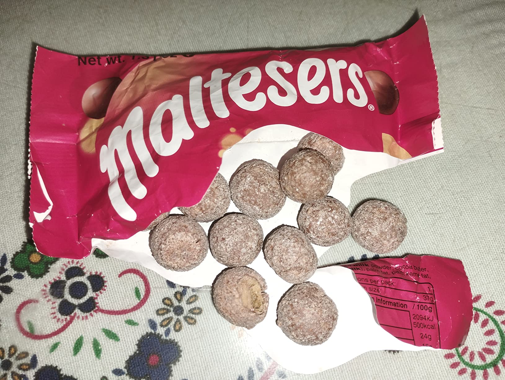 Maltesers Milk Chocolate with Honeycombed Centre, 1.31 oz / 37 g, 6 ...