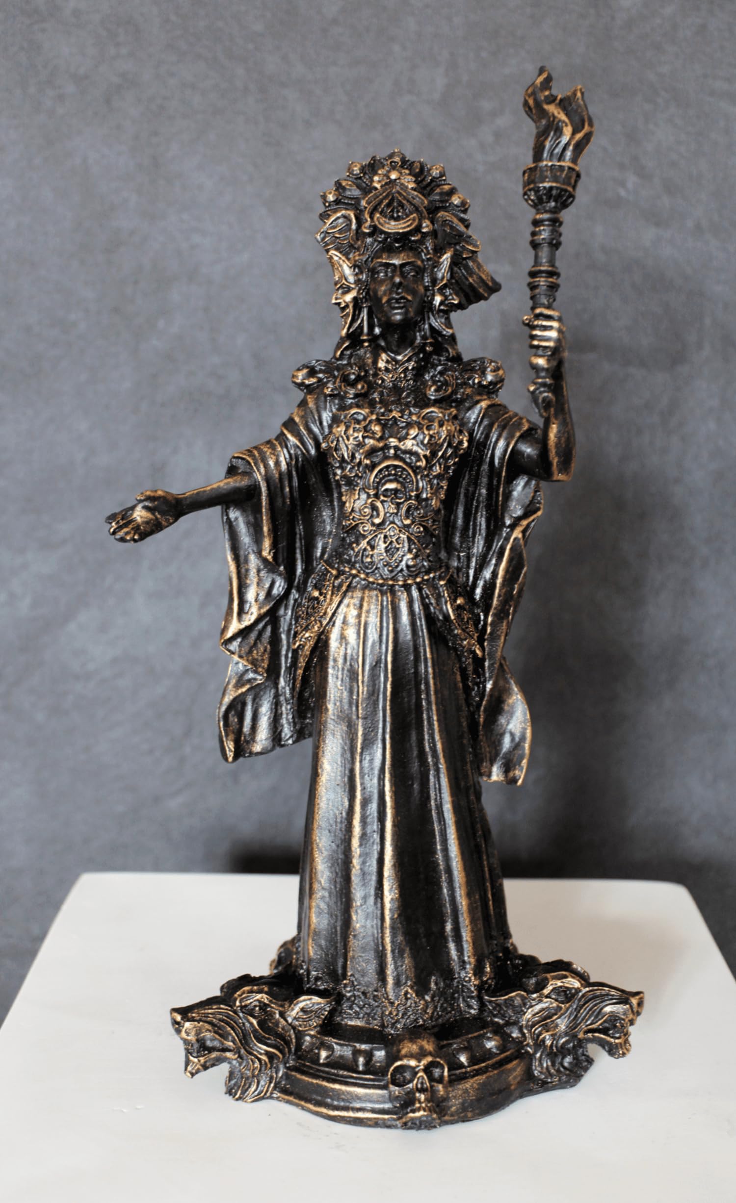 Amazon.com: Hecate Statue, 31cm / 12.2", Goddess Statue, Bust Sculpture ...