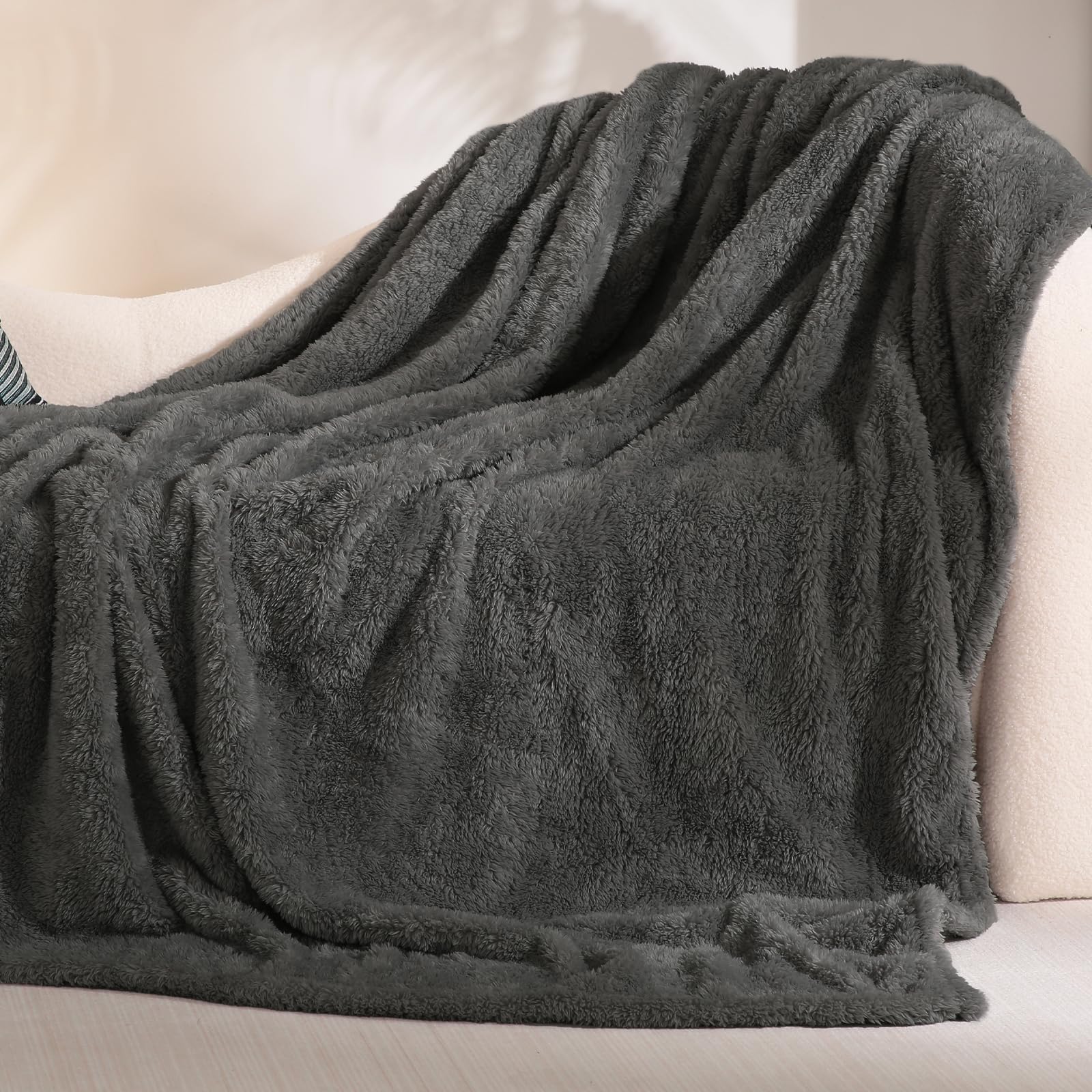 Fuzzy Faux Fur Throw Blanket for Couch, Extra Soft Warm Fluffy Fleece ...