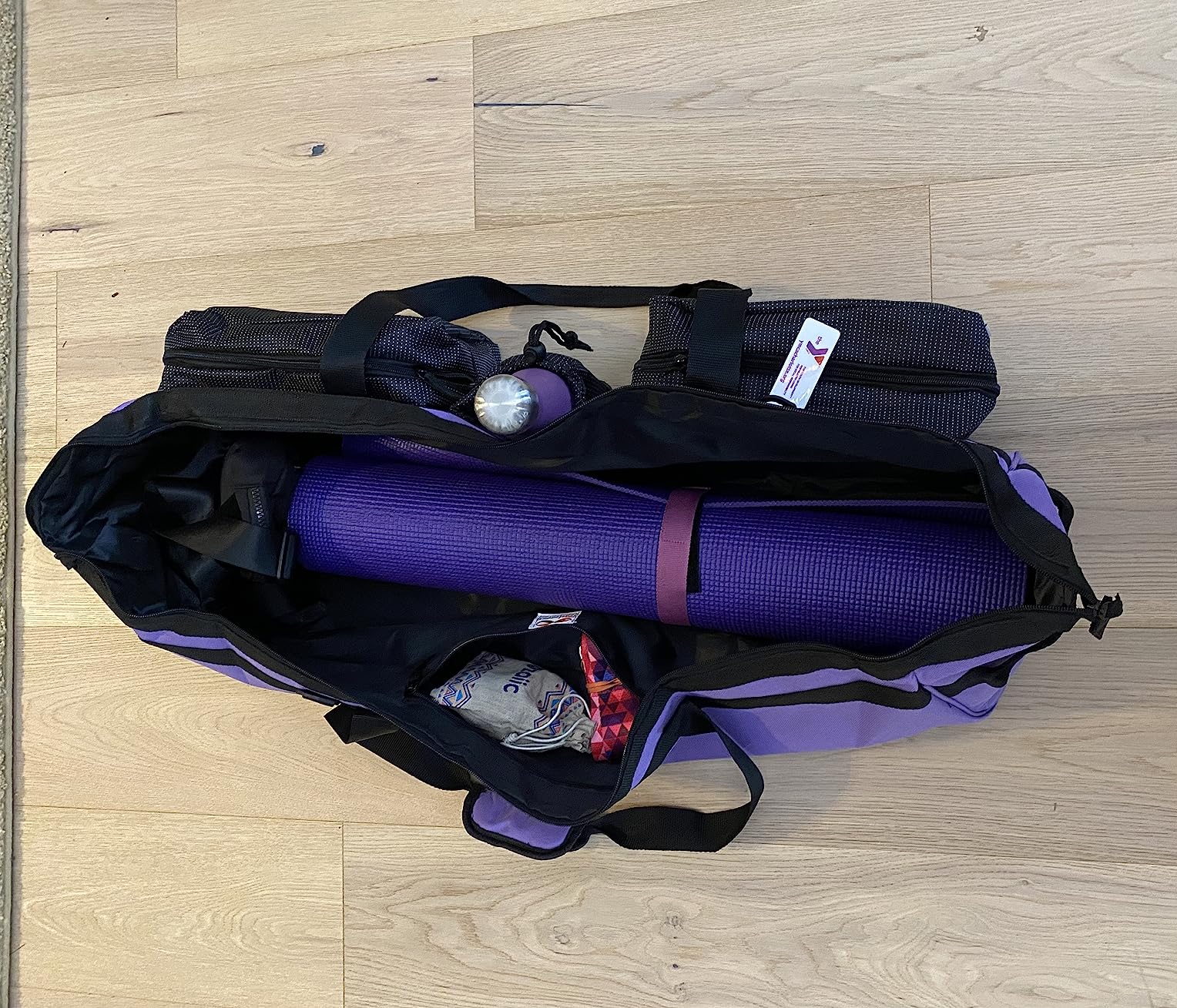 Amazon.com : YogaAddict Yoga Mat Tote Bag Supreme With Pocket & Zipper ...