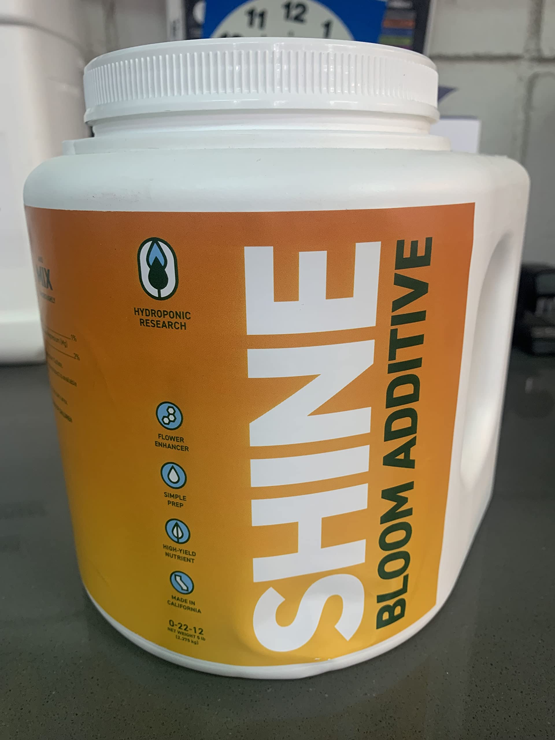 Amazon.com : Hydroponic Research Shine Bloom Additive : Patio, Lawn ...