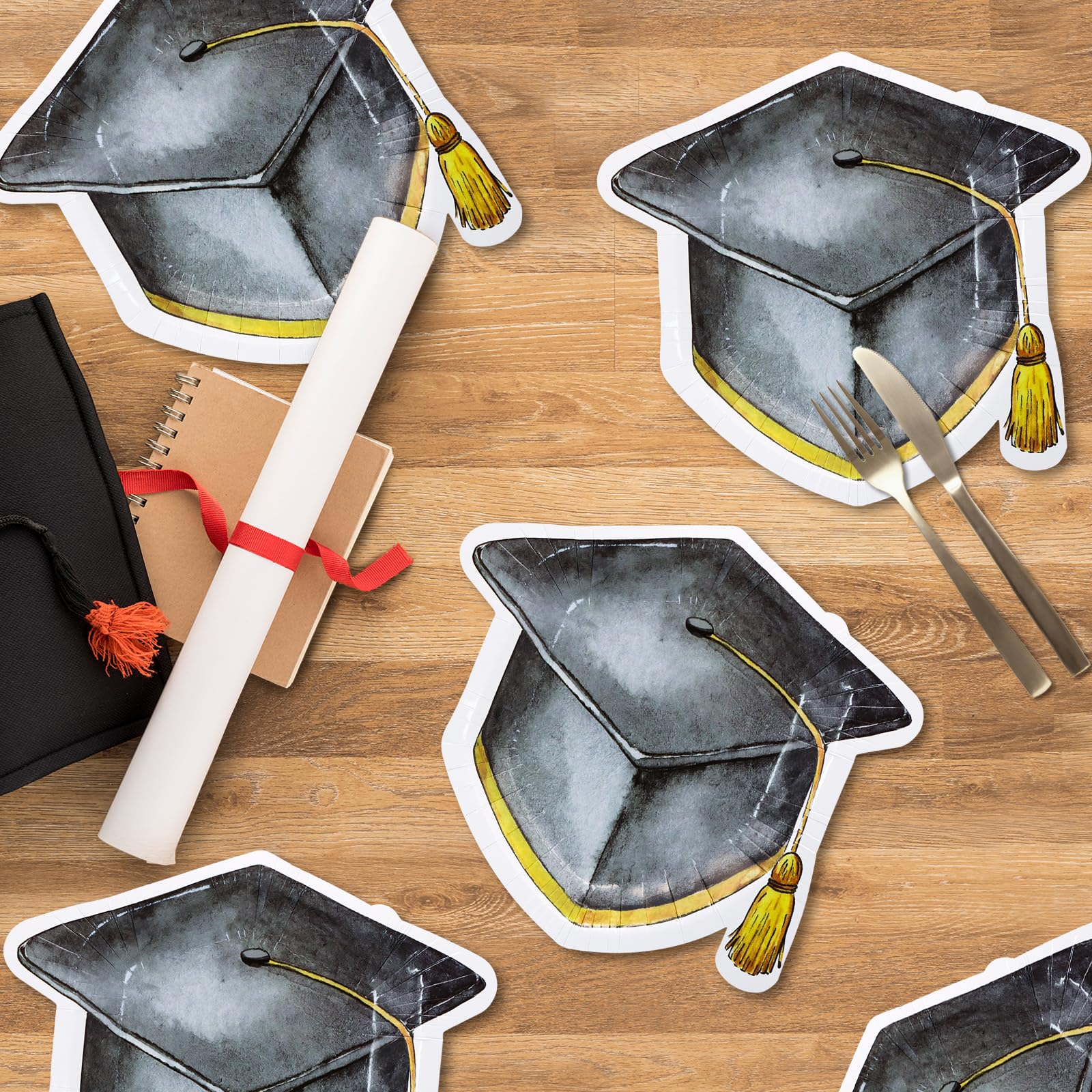 Snapklik.com : Graduation Party Supplies, Graduate Plates 80 Count Grad ...