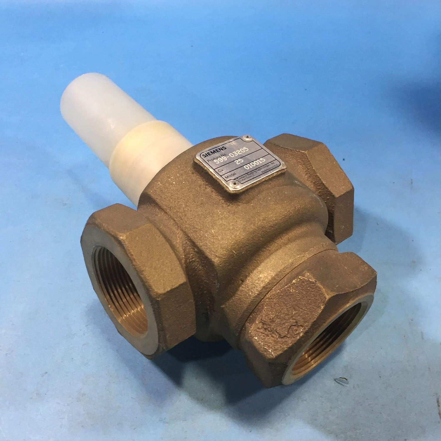 Siemens 599-03205 1 1/2"3WAY.BZ,250,25.0CV,WATER - Industrial Valves ...