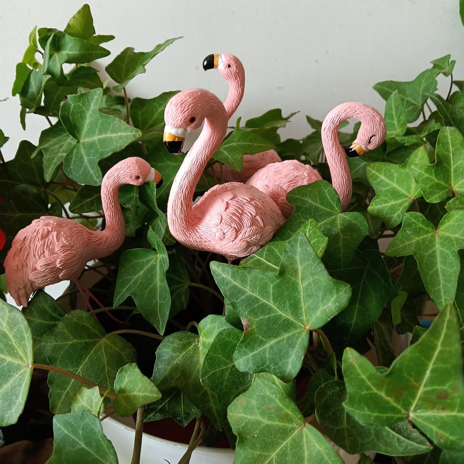 Amazon.com: Mini Flamingos Figurines with Stakes, Set of 4 Small Pink ...