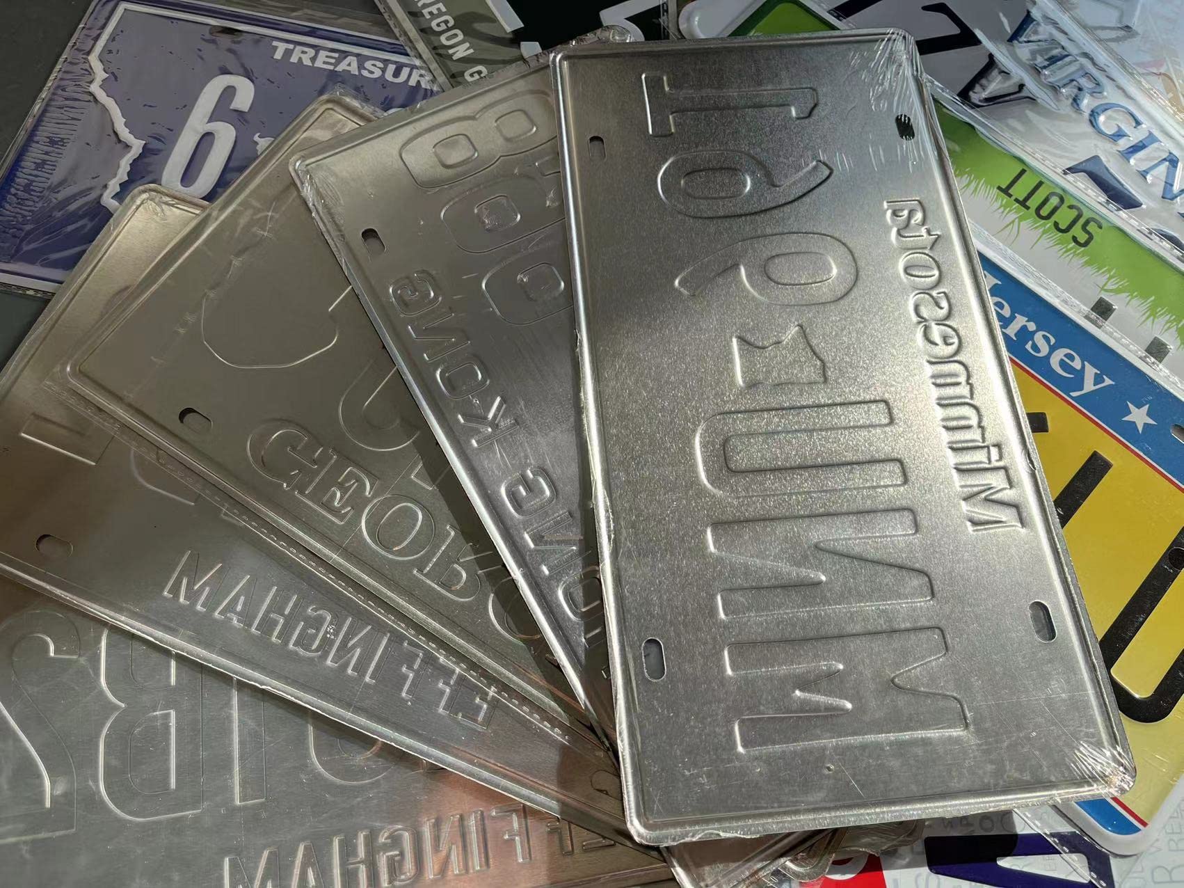 1st warehouse Retro Vintage Assorted US States Number Tags, Embossed ...