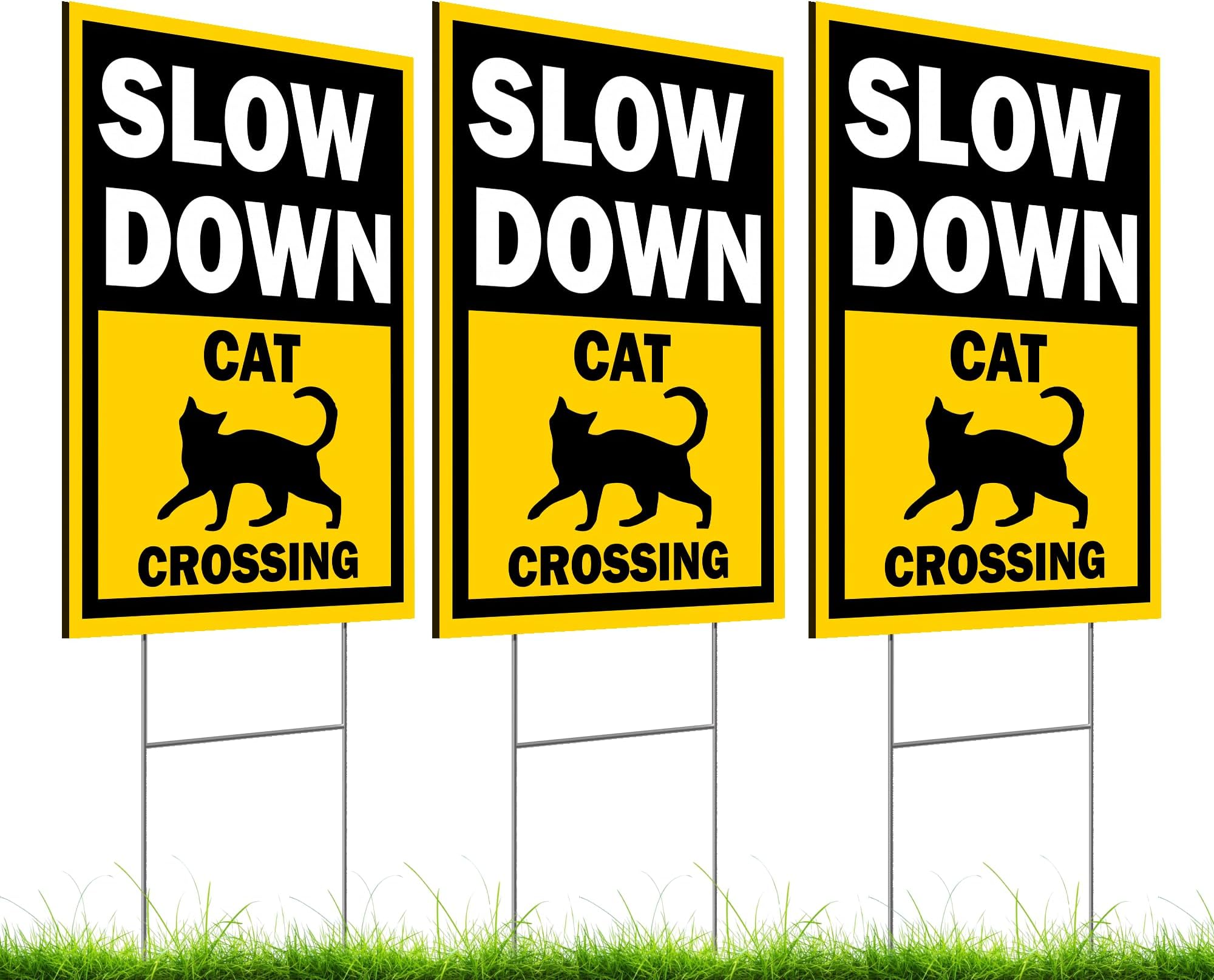 Amazon.com: Set of 3 Double Sided 12x16 Inches Slow Down Cat Crossing ...