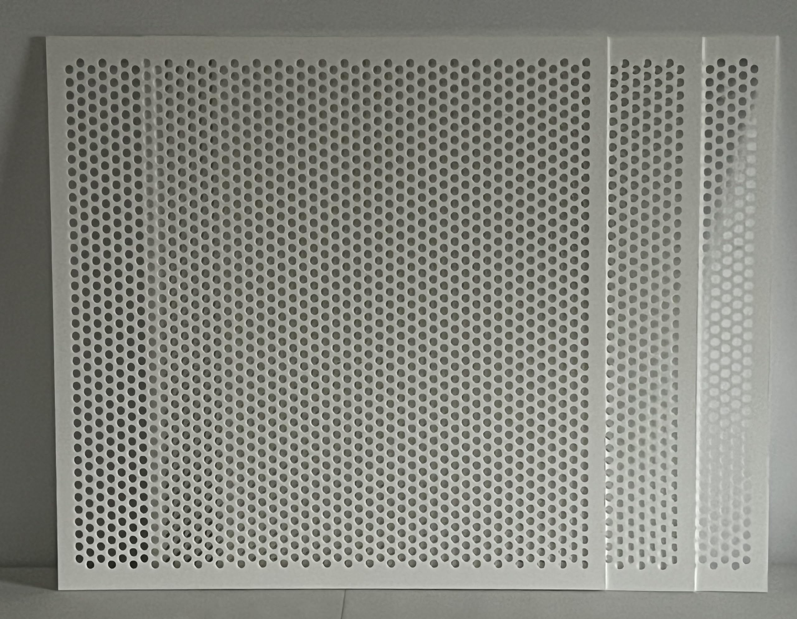 3 Pack-2'x2' White Plastic Perforated Tile with 3/8" Holes - Amazon.com