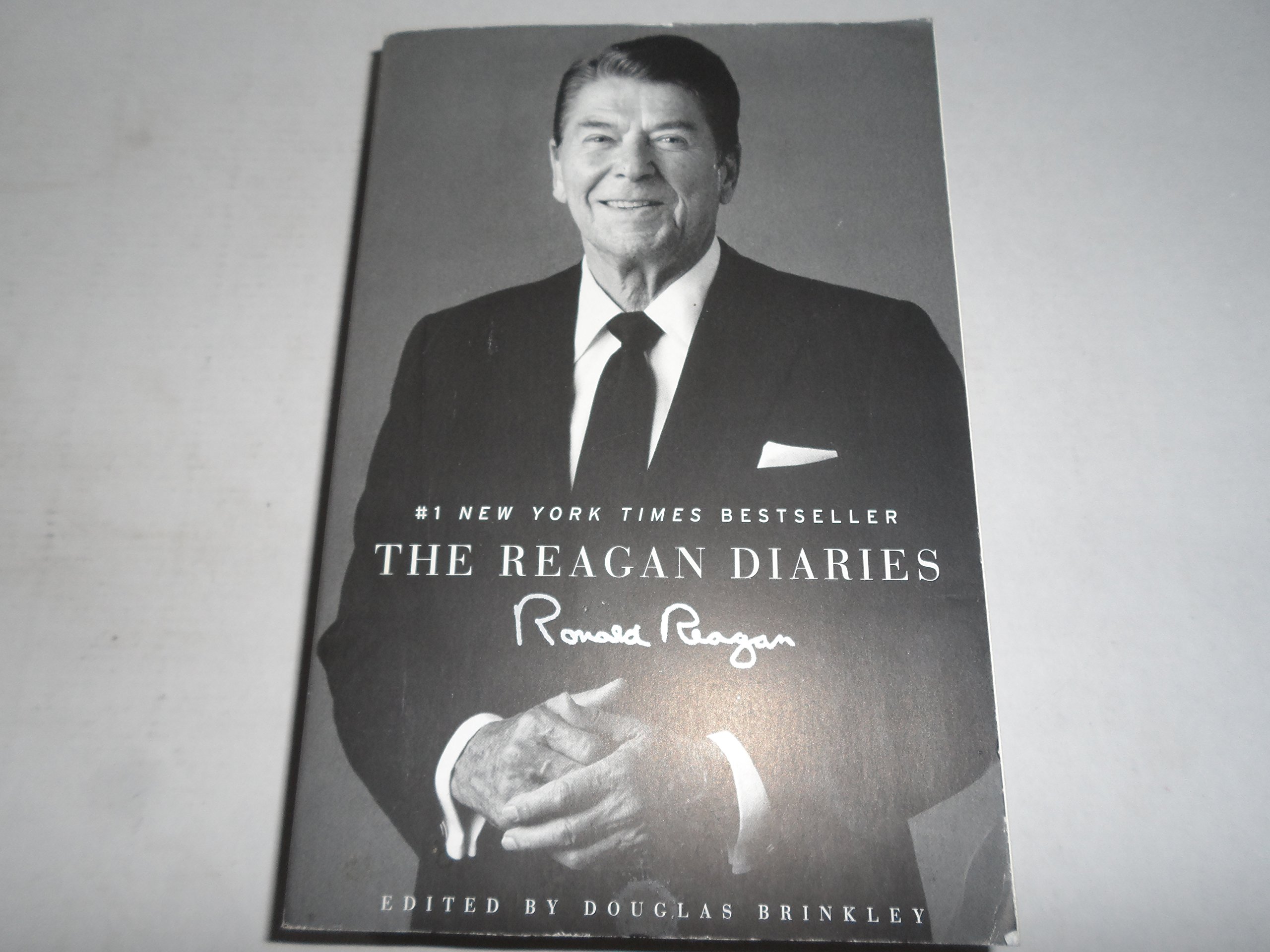 Amazon.com: The Reagan Diaries: 9780061558337: Reagan, Ronald: Books