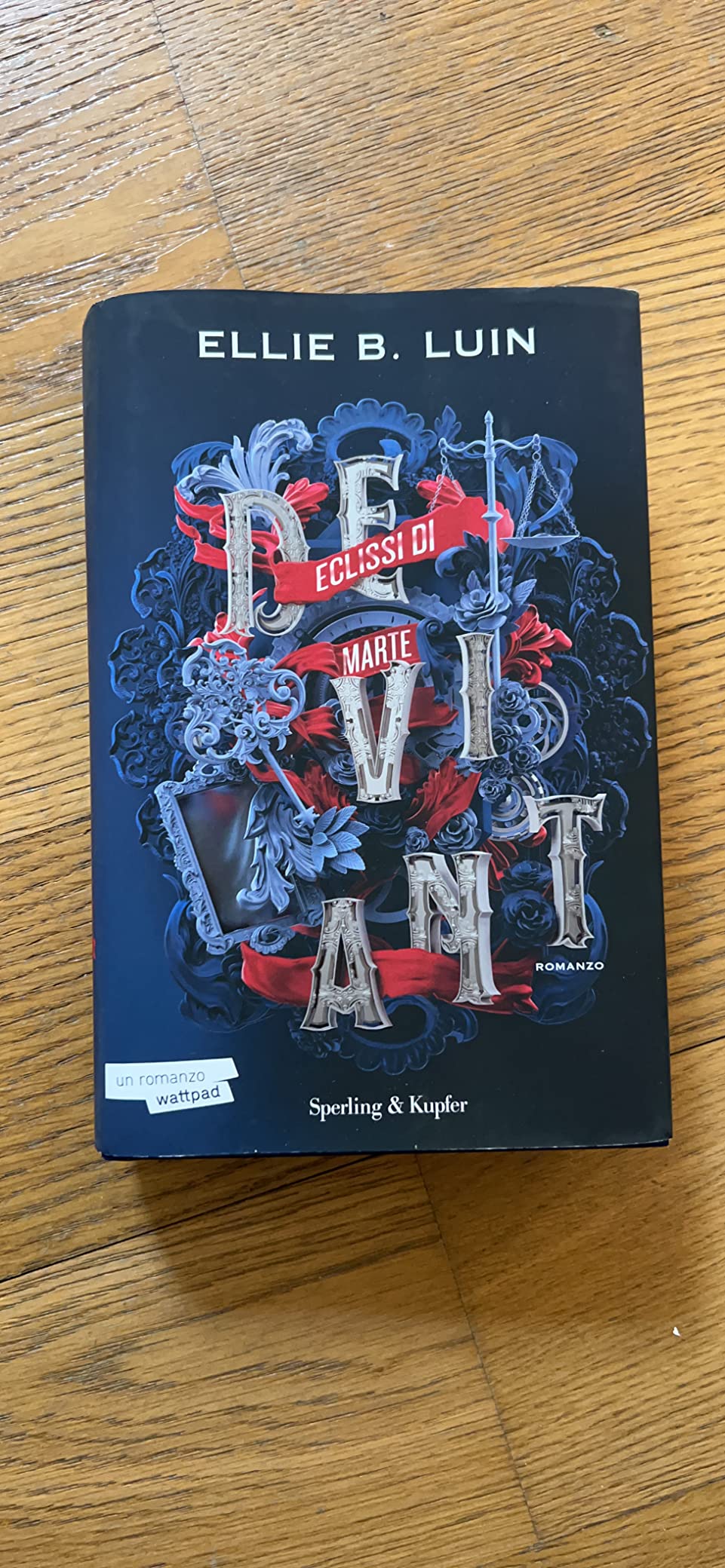 Deviant. Eclissi di Marte (Vol. 1) : Ellie B. Luin: Amazon.it: Libri