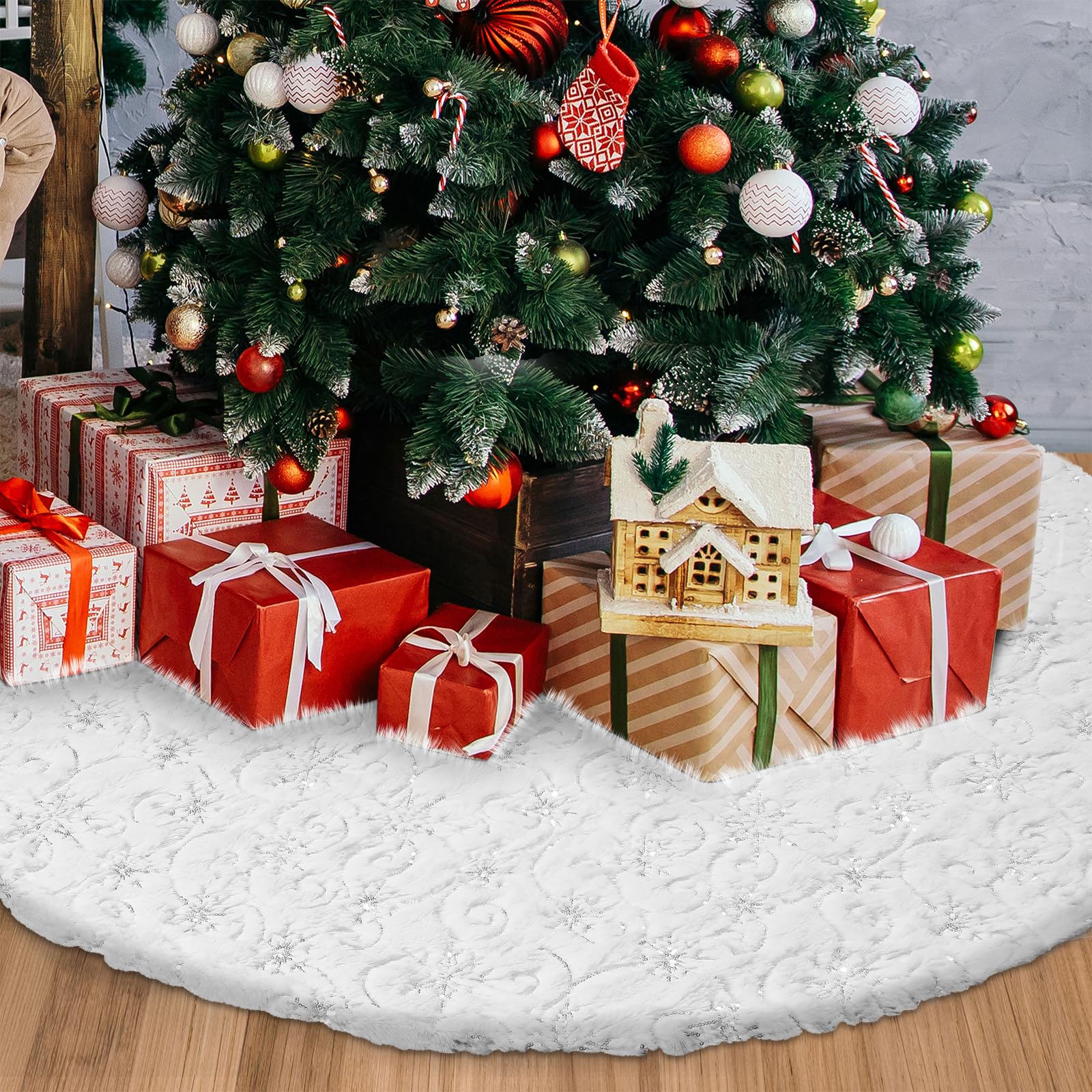Amazon.com: Christmas Tree Skirt - 48 inches White Luxury Soft Faux Fur ...
