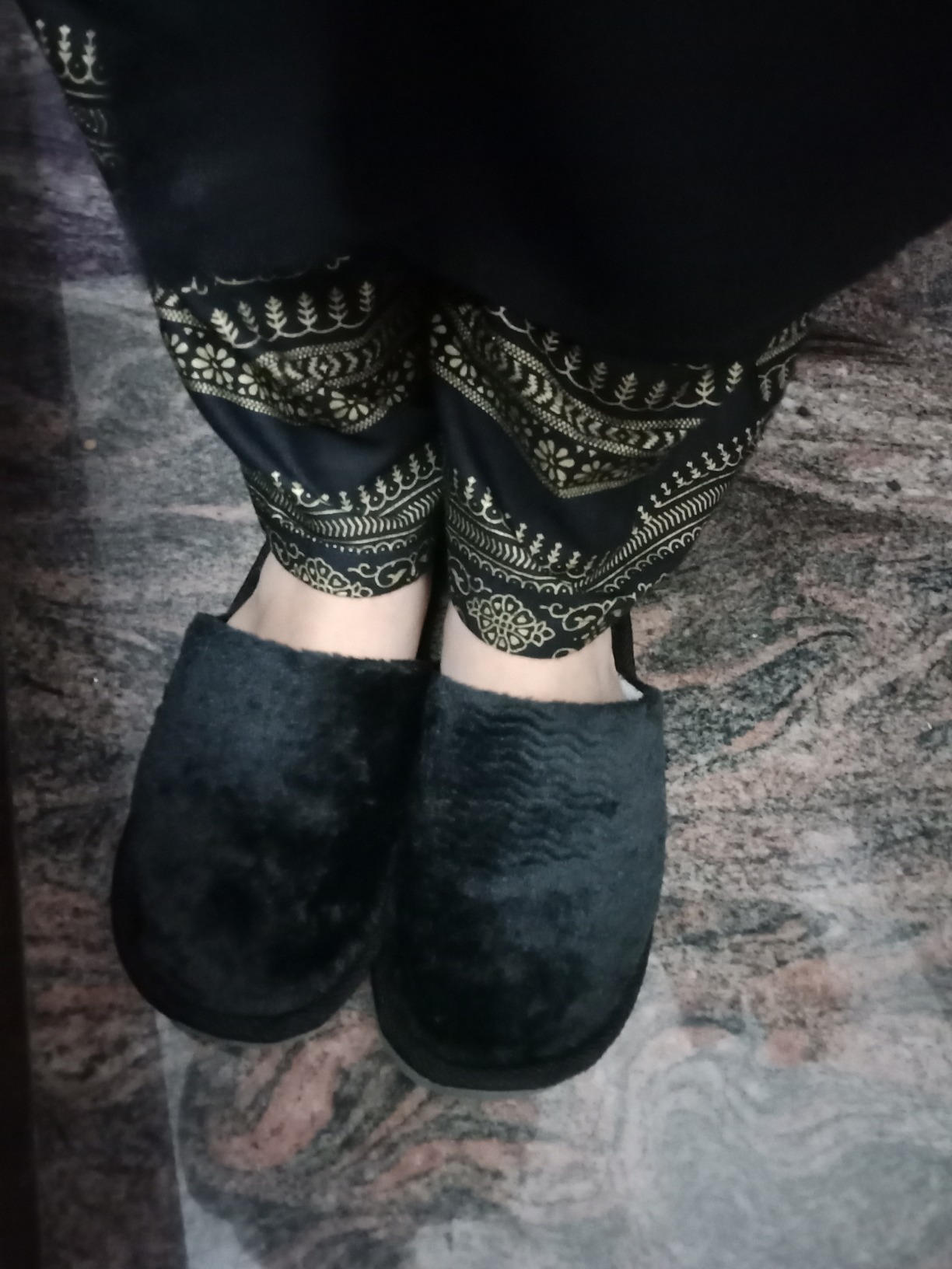 Buy ANEZKA Slipper For Women Flip Flops Winter Carpet Slippers For ...