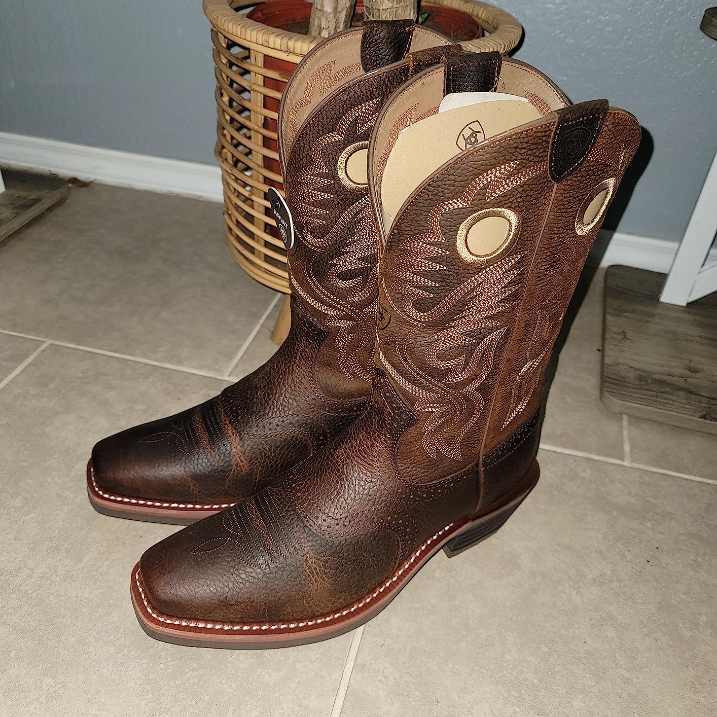 $33/mo - Finance ARIAT Men's Heritage Roughstock Western Boot | Buy Now ...