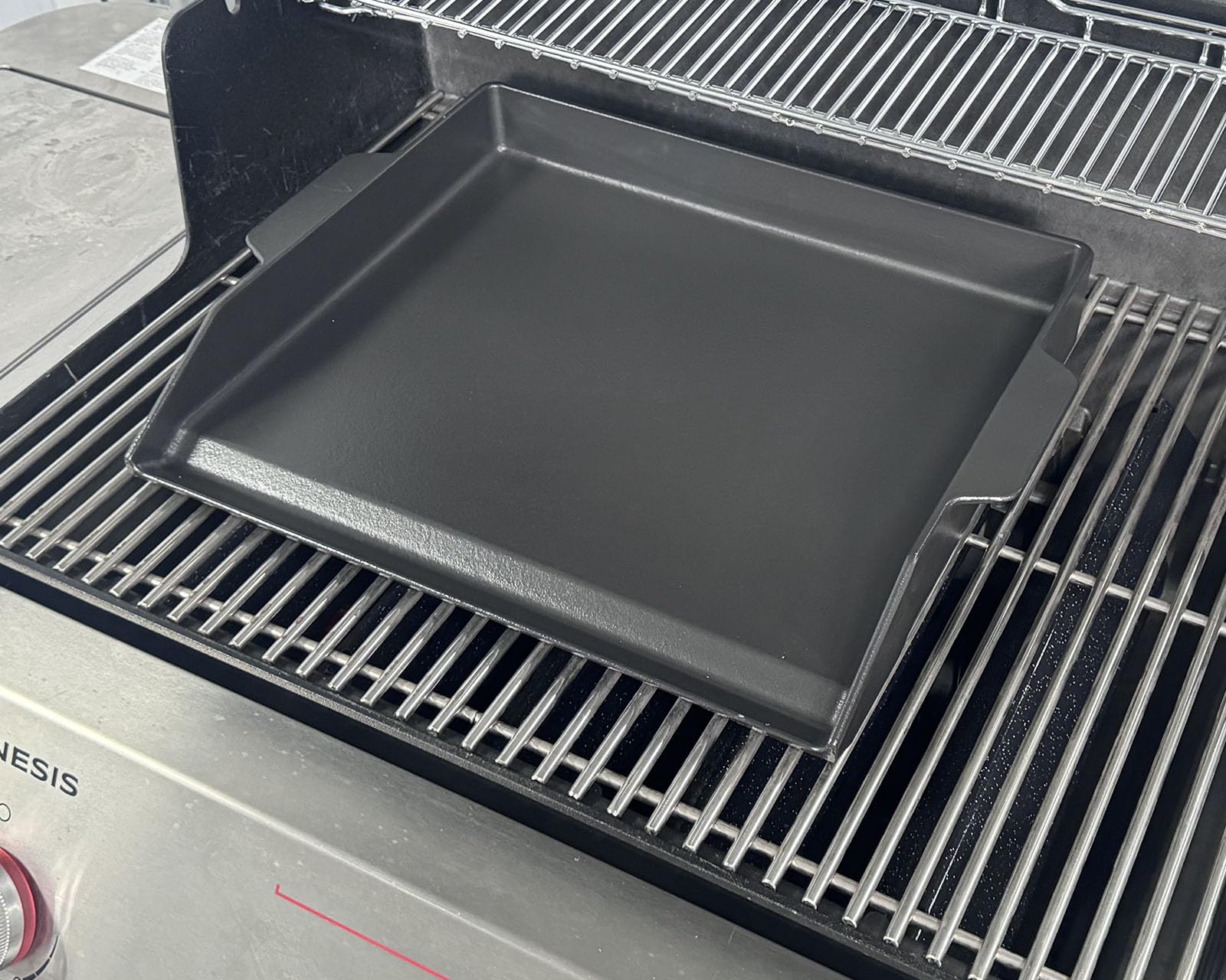 Snapklik.com : BBQ Future Universal Cast Iron Griddle For Gas Grill