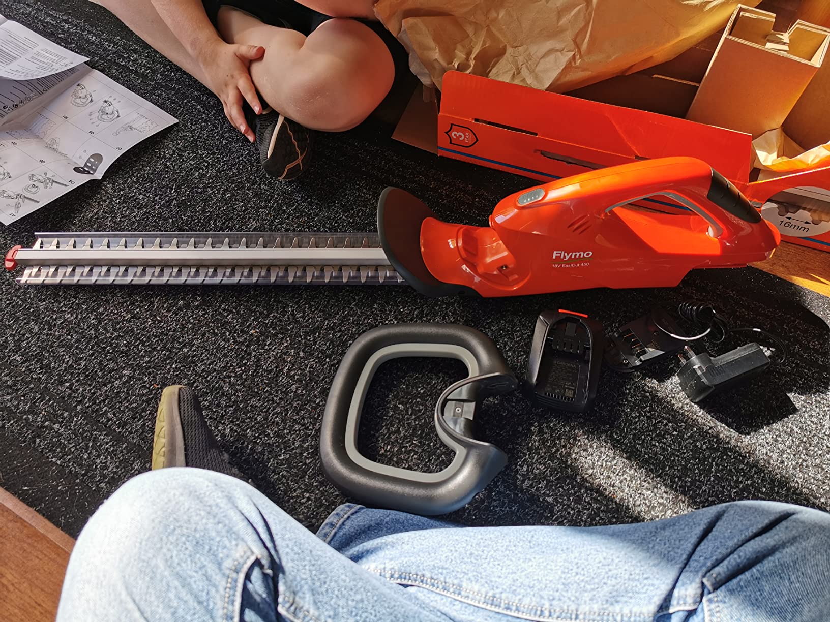 Flymo 18V EasiCut 450 KIT 2.0 cordless Hedge Trimmer - 45cm cutting ...