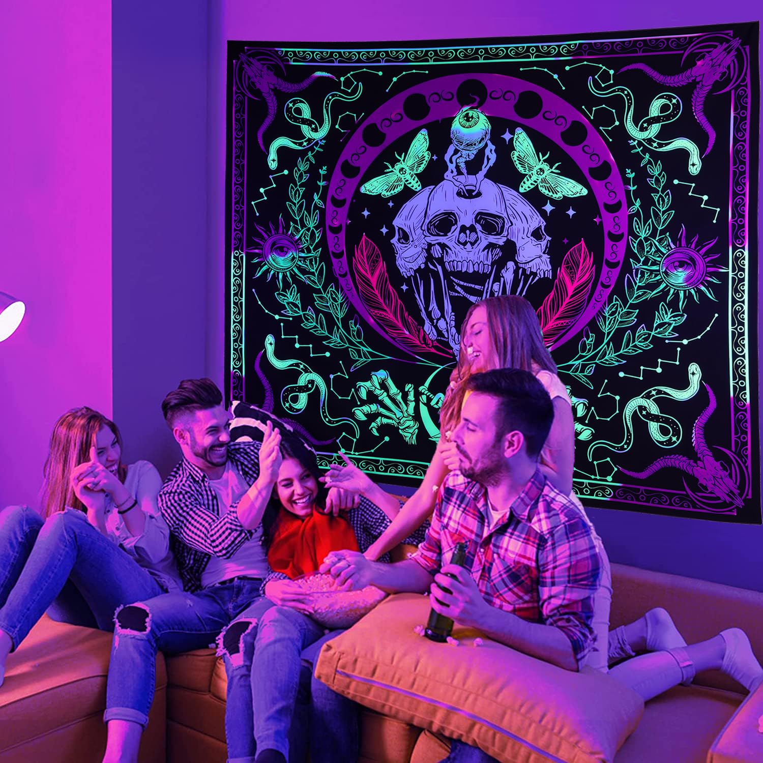 Snapklik.com : Vaoruteng Skull Blacklight Tapestry, UV Reactive ...