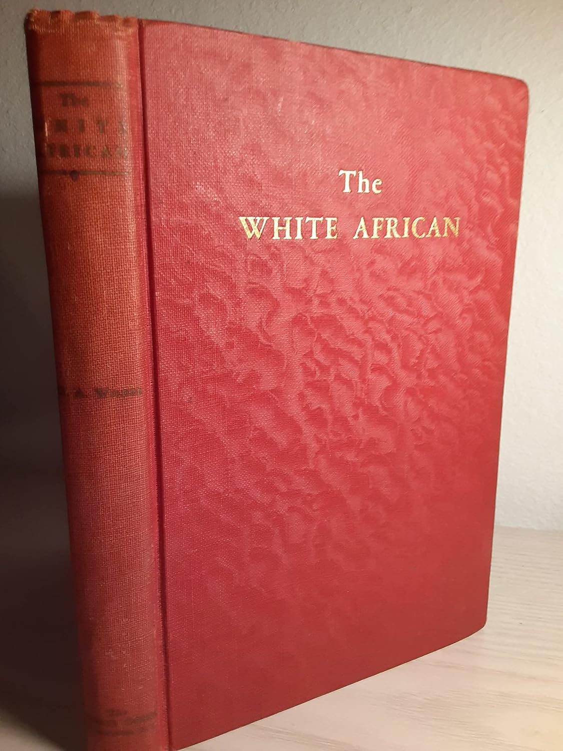 The White African: the story of Mafavuke: MAFAVUKE: Amazon.com: Books