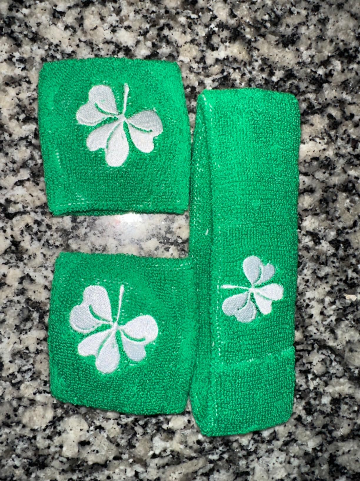 Amazon.com : Green Clover Sweatbands Set,Sports Headbands Wristbands ...