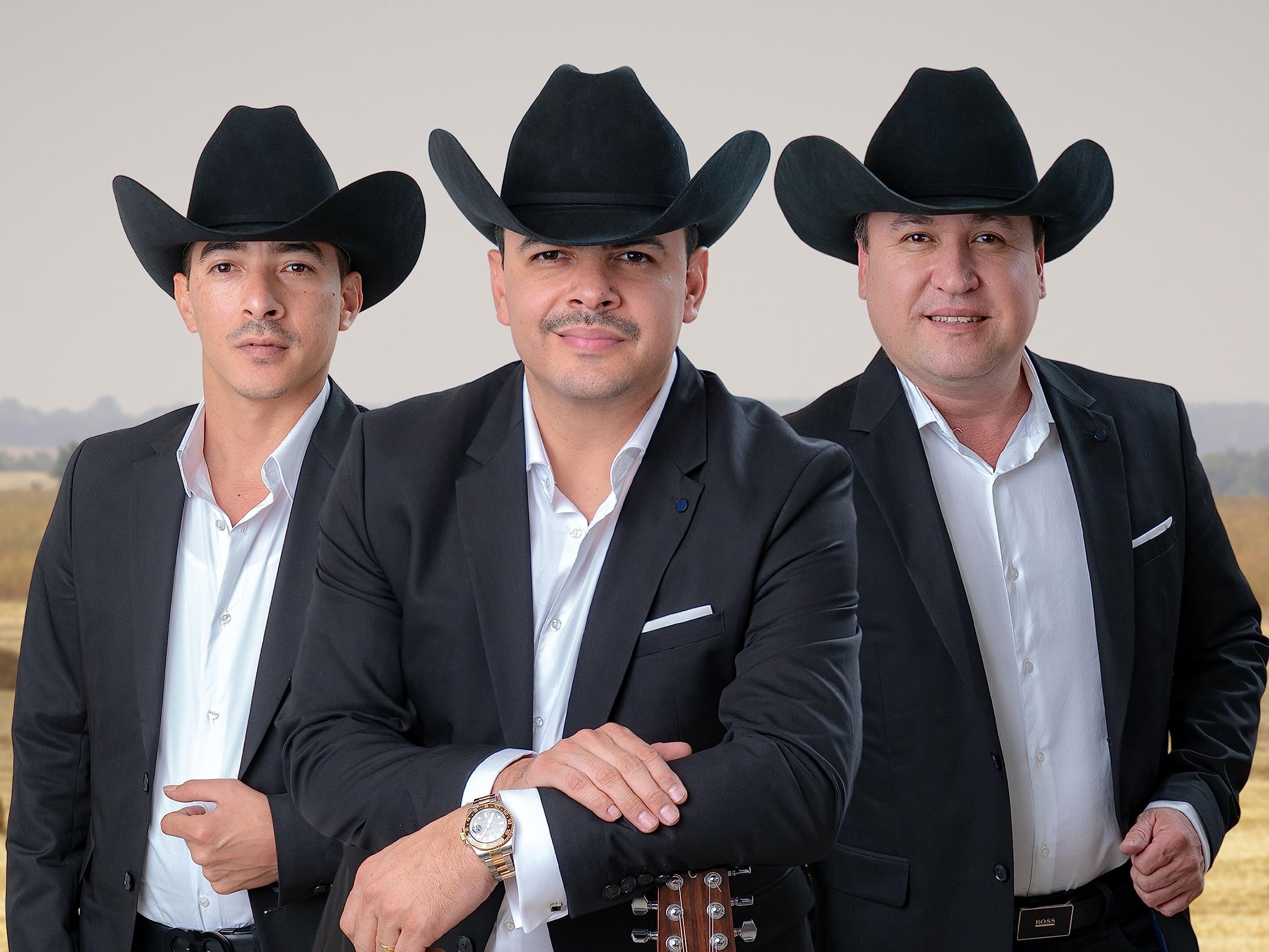 Quítense de mi camino song by Grupo Arraigado, Hijos De Barron & Otro ...