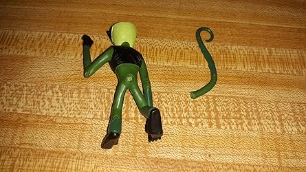 Amazon.com: Wild Kratts 22-Pack Action Figure Set - Officially Licensed, Includes 3" Chris ...