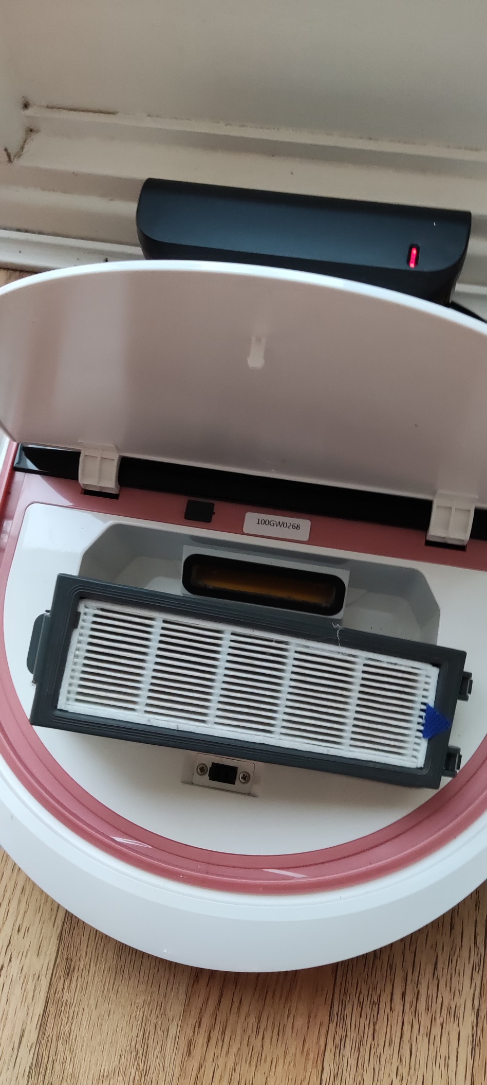 dibea Robotic Vacuum Cleaner 2 in 1 Vacuuming and Mopping Robot, Quiet, Self-Charging Robotic ...