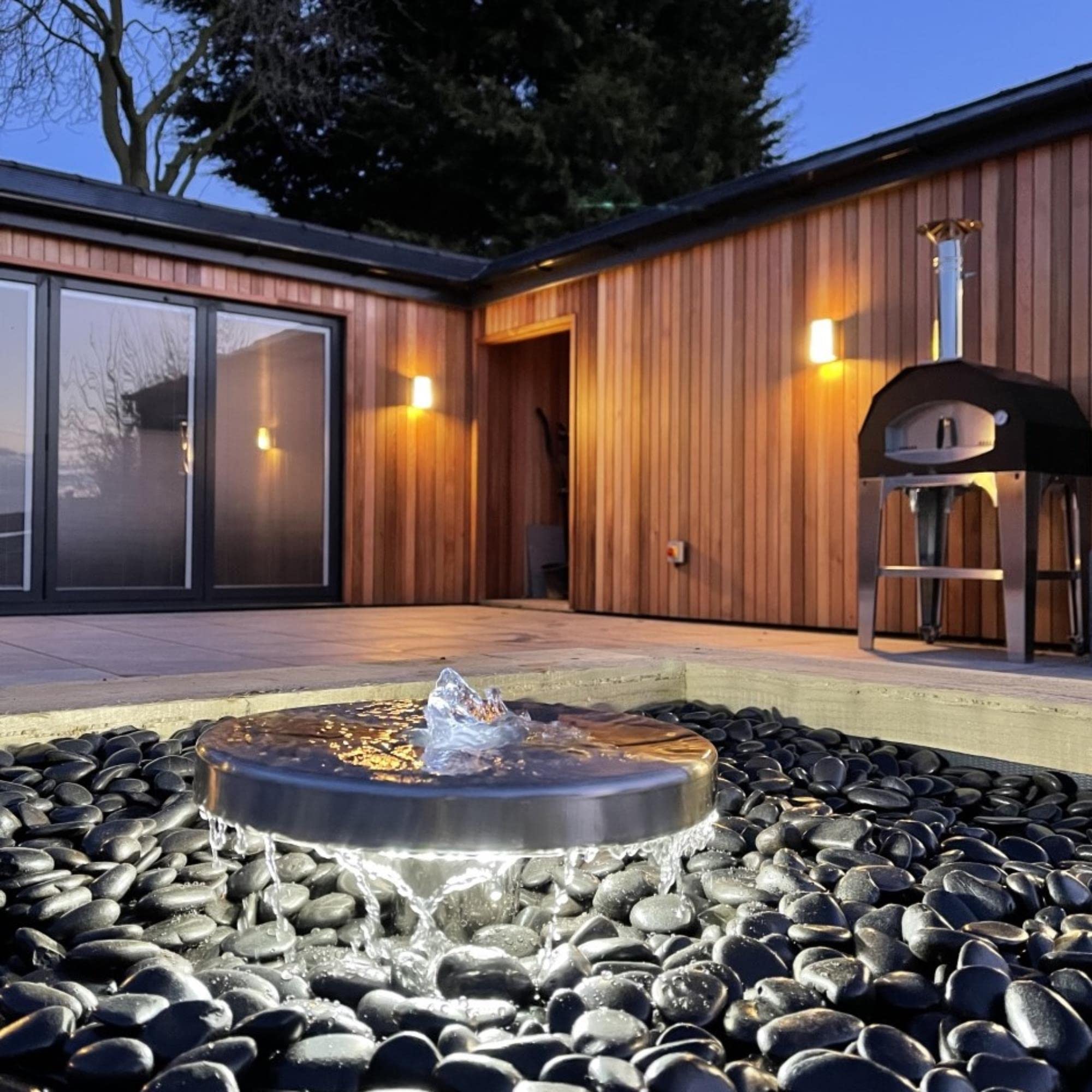 Commercial Patio Water Features Staffora X Large 2m Water Feature