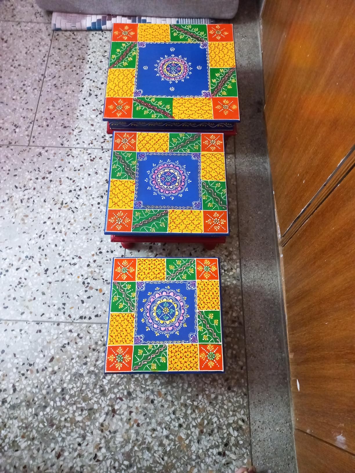 Palm Wooden Decorative Bajot/Chowki (Multicolour) - Set Of 3 ...