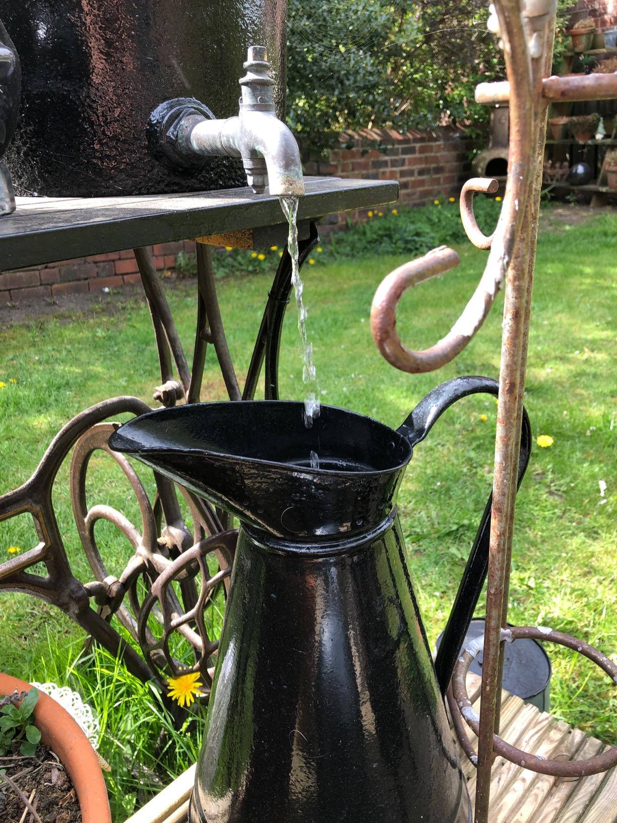 Mini Water Pump, Mini 12V DC 6W Food Grade Submersible Water Pump ...