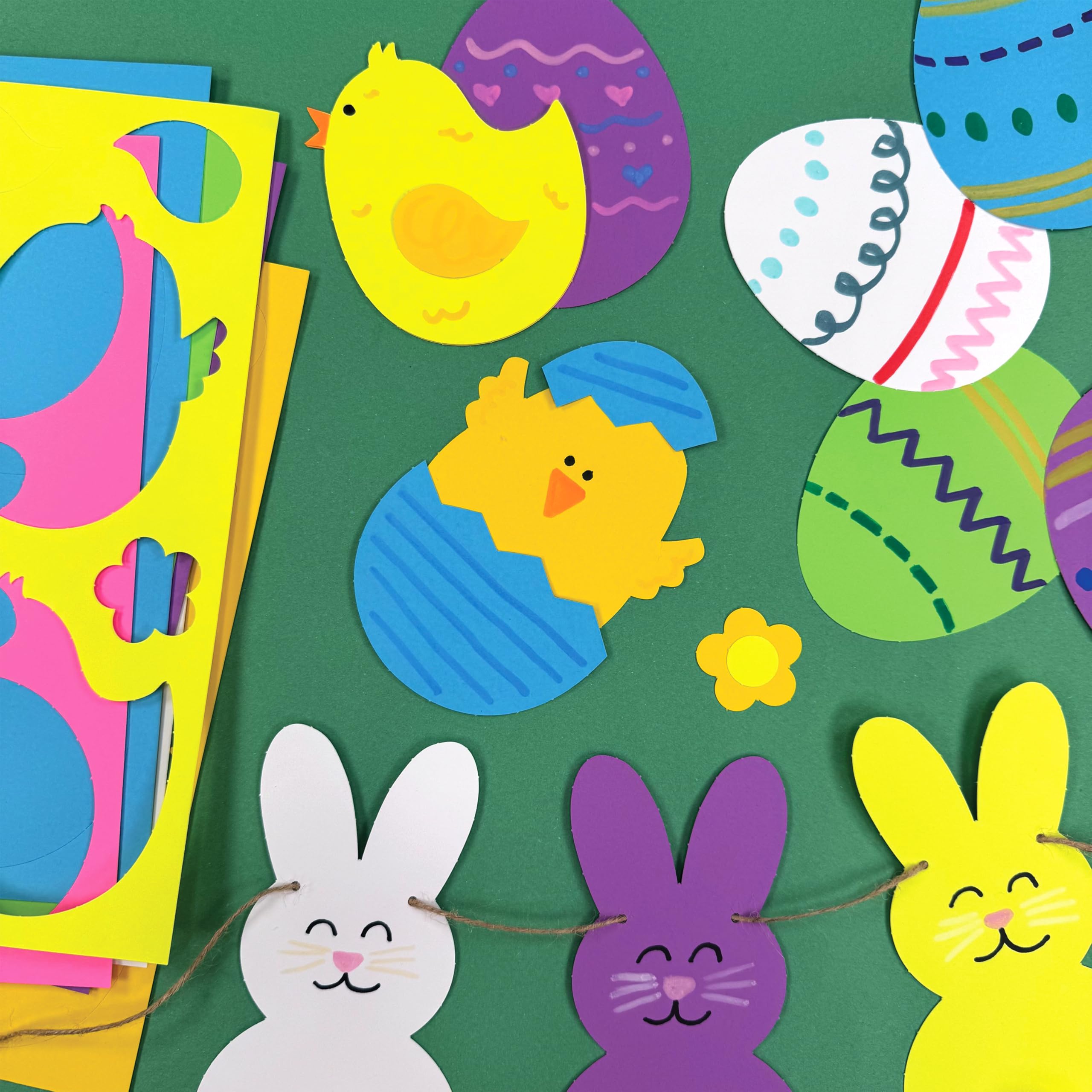 Snapklik.com : 130 Pieces Eggs, Baby Chicks & Bunny Punch Out Paper ...
