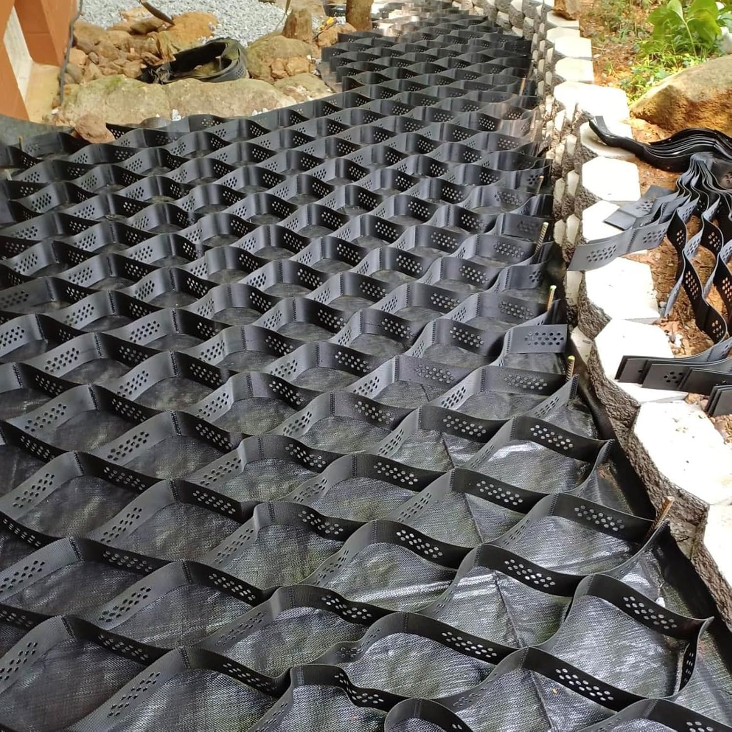 Amazon.com: ZJKXJH Industrial Geogrid Driveway, Soil Ground Mud Control ...