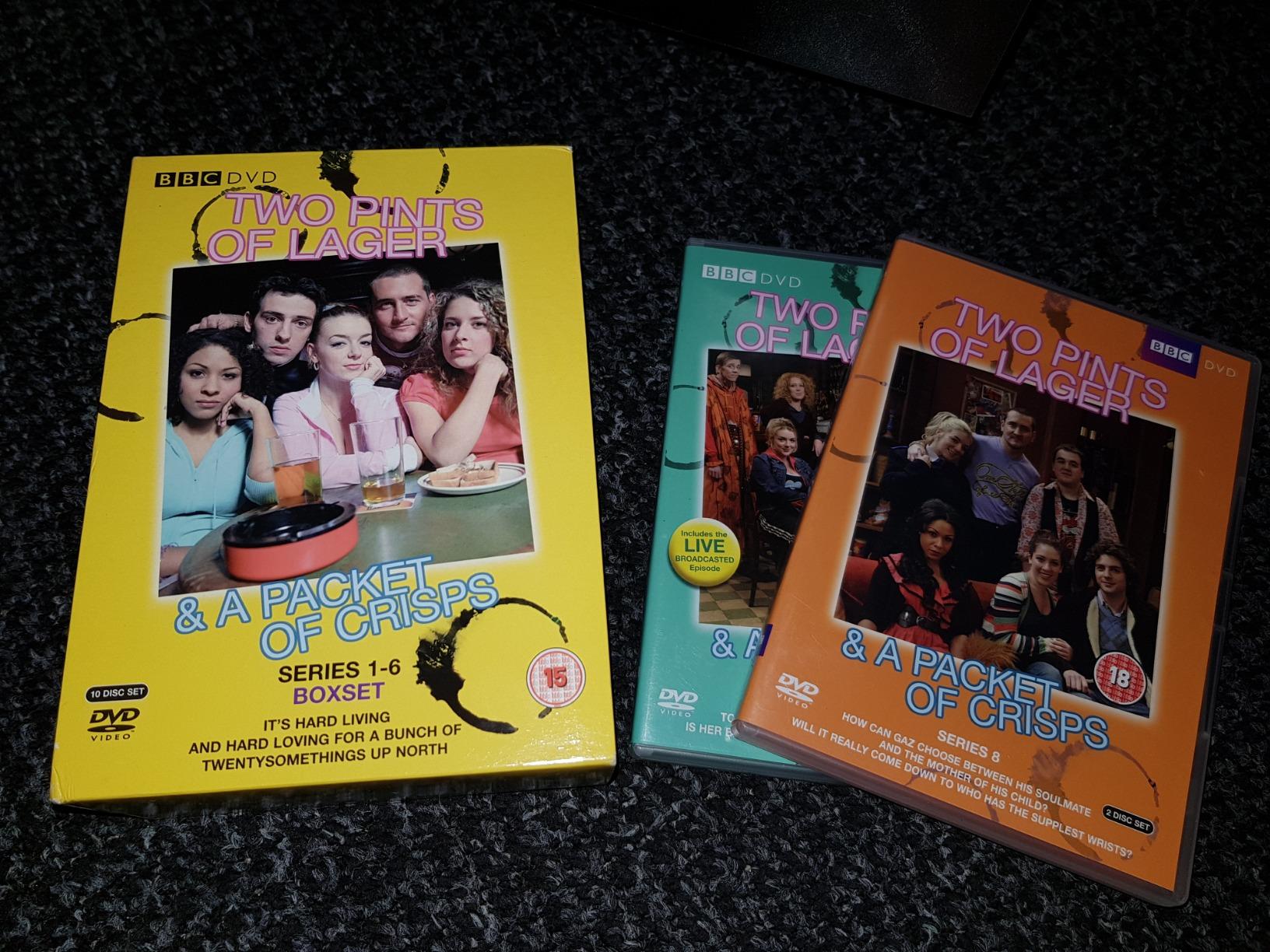 Two Pints of Lager: Series 1-6 [DVD]: Amazon.co.uk: Natalie Casey, Will ...