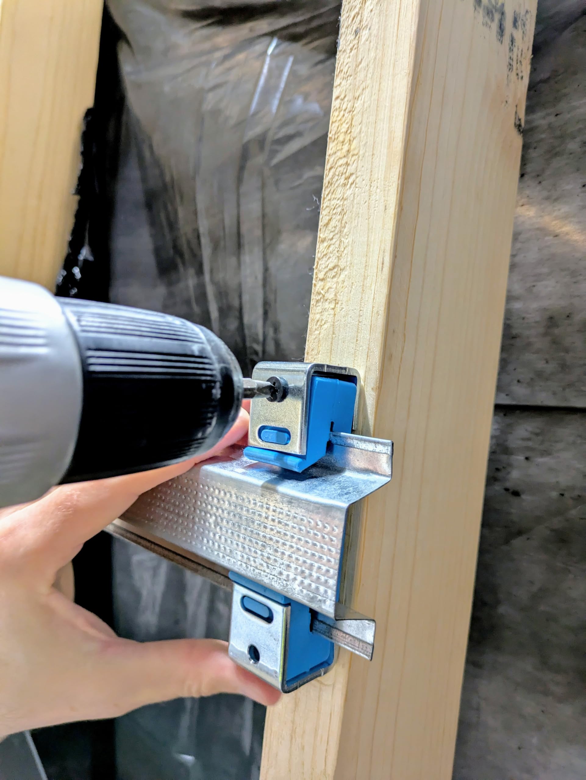Soundproof Mounting Clips For Studios And Apartments Soundproofing ...