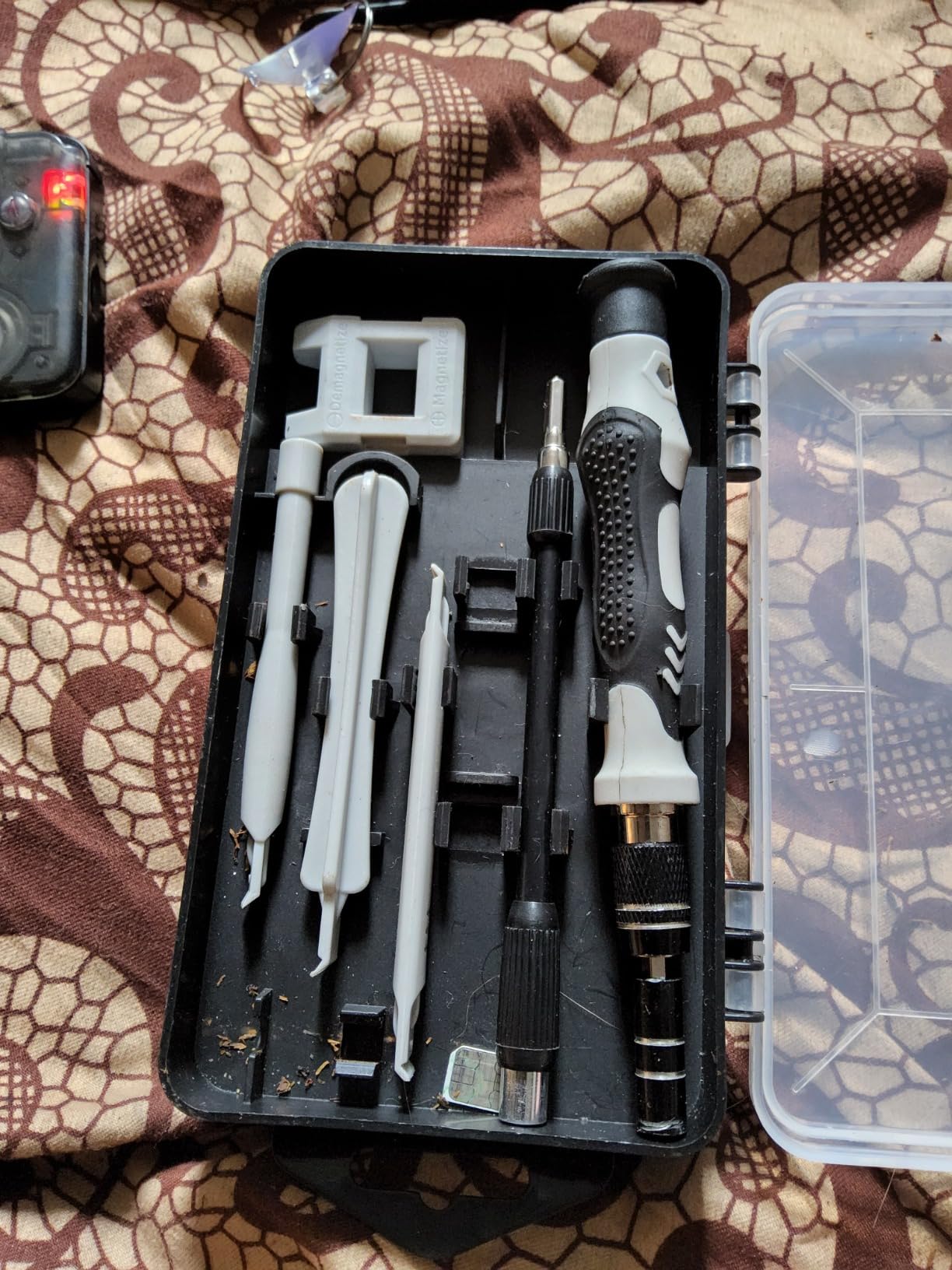 115 in 1 precision mechanics screwdriver set, mini repair tool set, S2 ...