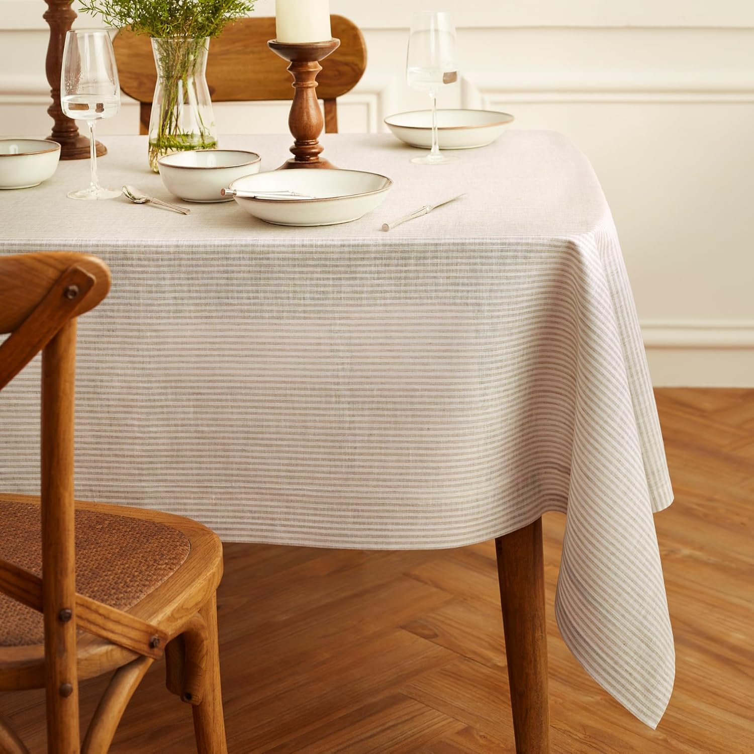 Amazon.com: Solino Home Linen Tablecloth 60 x 90 Inch - Narrow Stripe ...