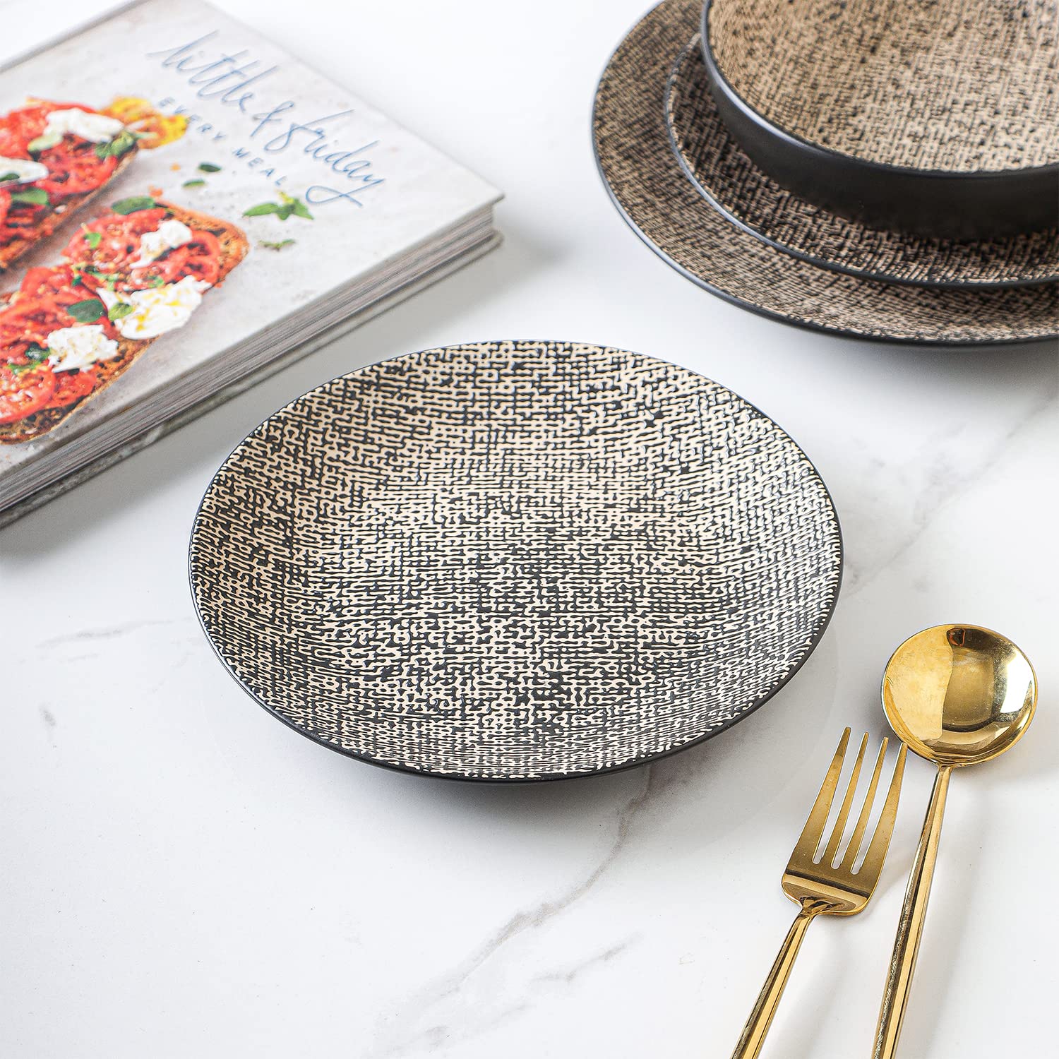 Amazon.com | Stone Lain Stoneware Dish Set, Set of 4 - Salad Plates ...