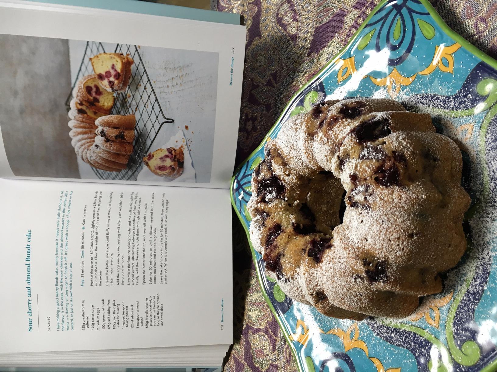 Nadiya's Kitchen: Over 100 Simple, Delicious Family Recipes: Hussain ...