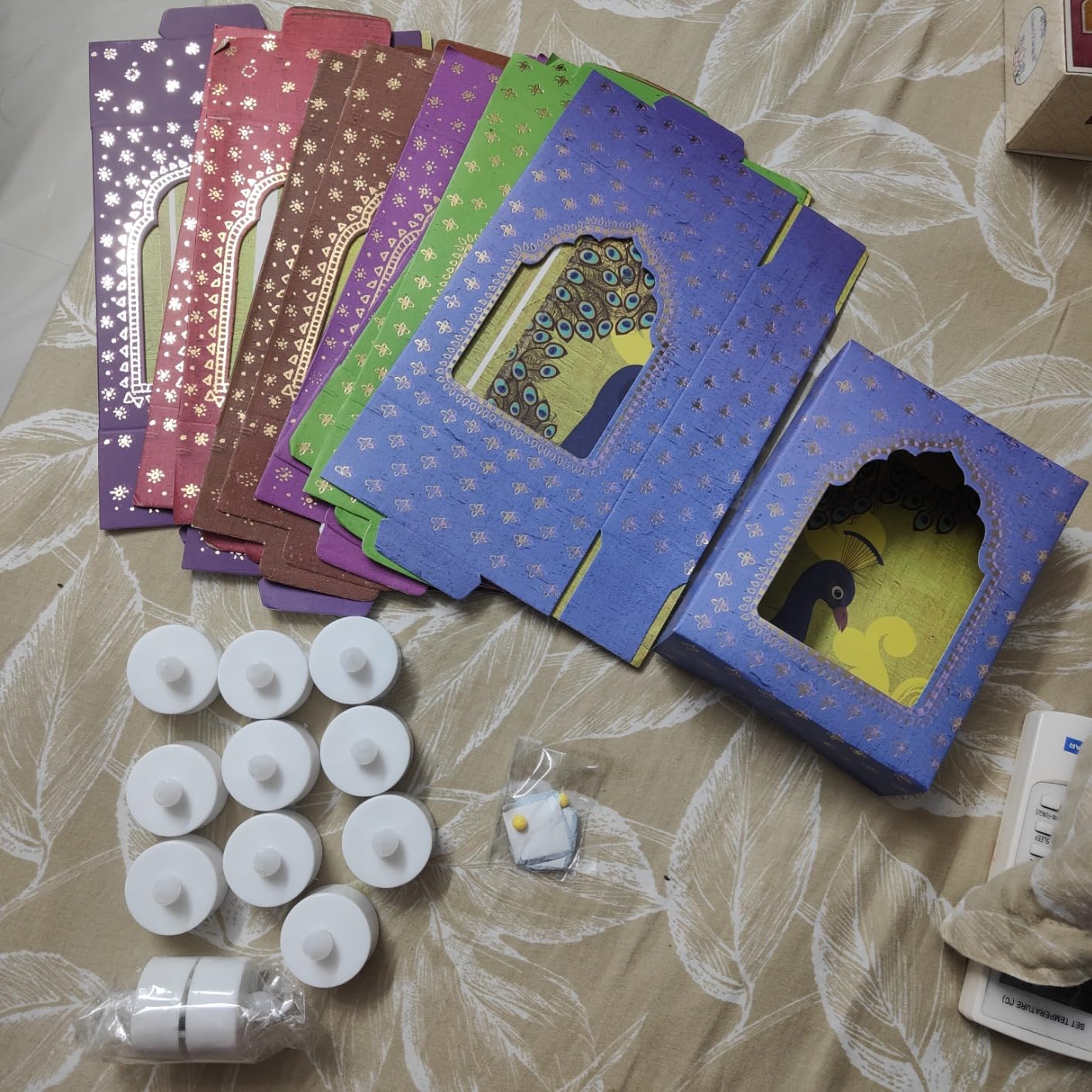 Island Rangoli Deep Dwar (Pack of 12) with LED Candle, Jharokha Style ...