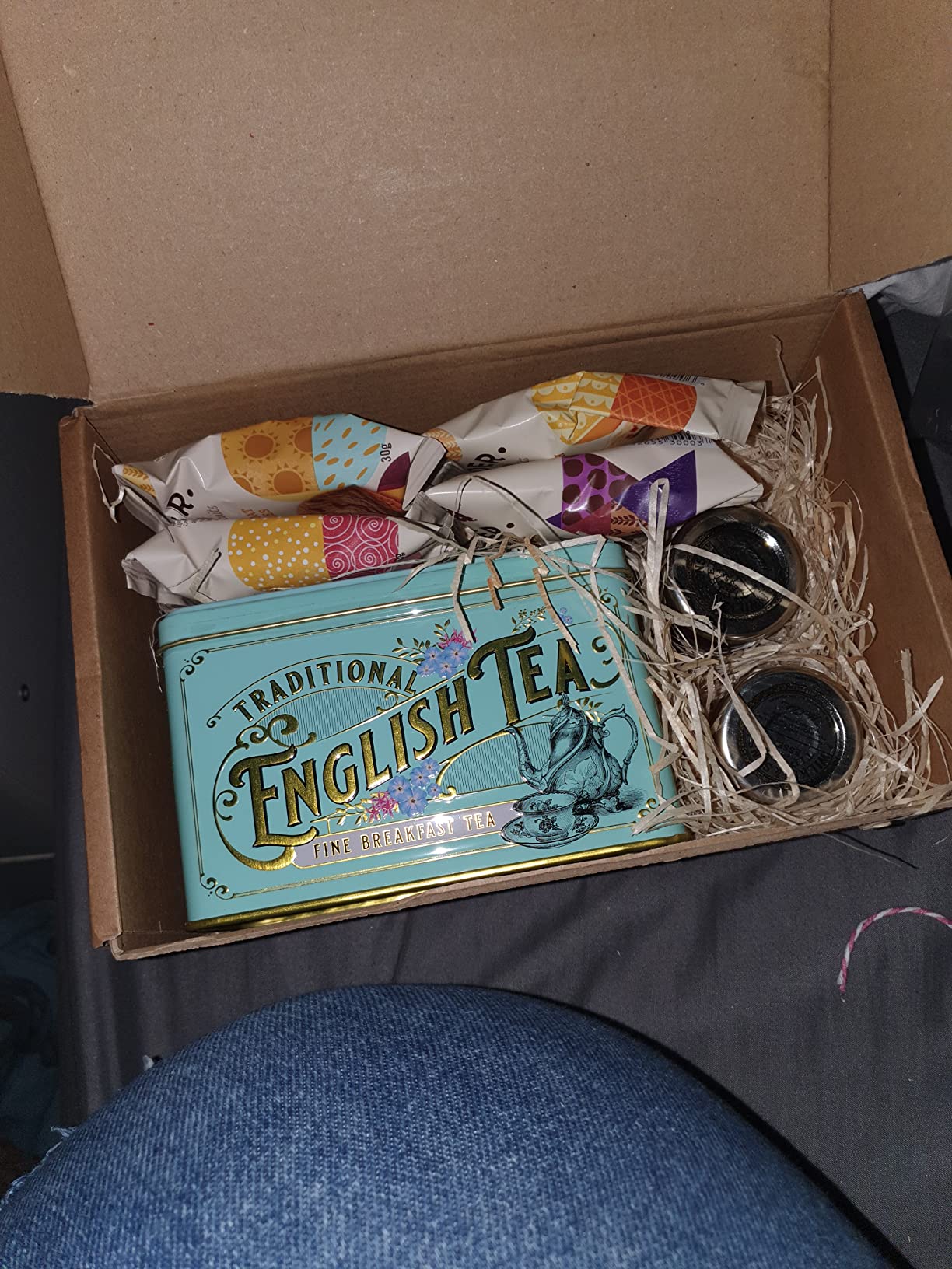 Tea Gift Set Hamper with Biscuits. English Breakfast Tea in Vintage Tin ...