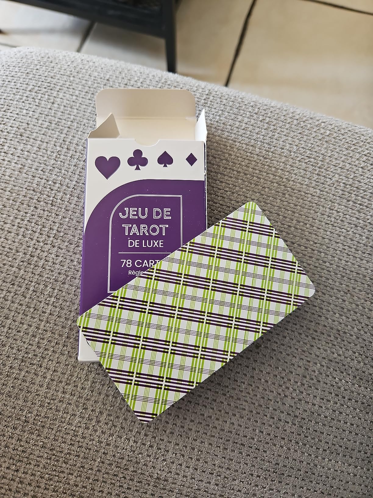 JEU DE TAROT 78 CARTES A JOUER AVEC NOTICE : Amazon.fr: Jeux et Jouets