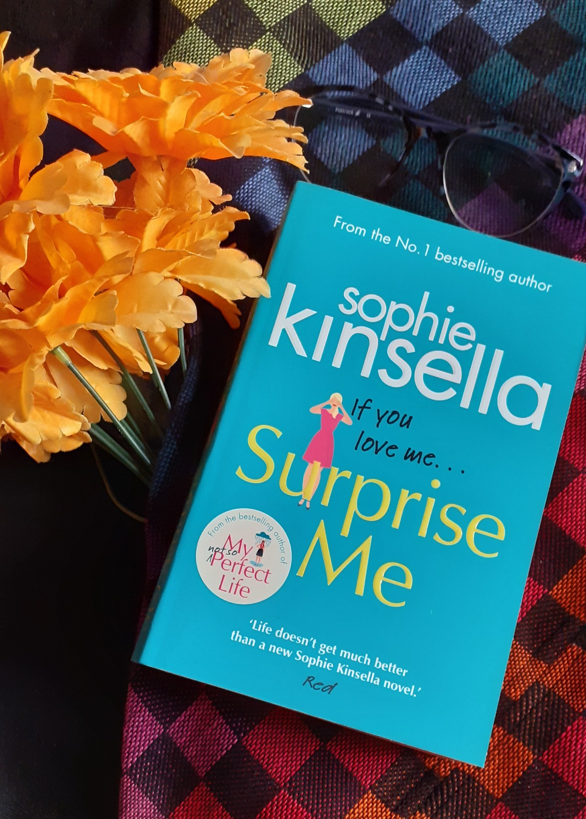 Surprise Me : Kinsella, Sophie: Amazon.in: Books
