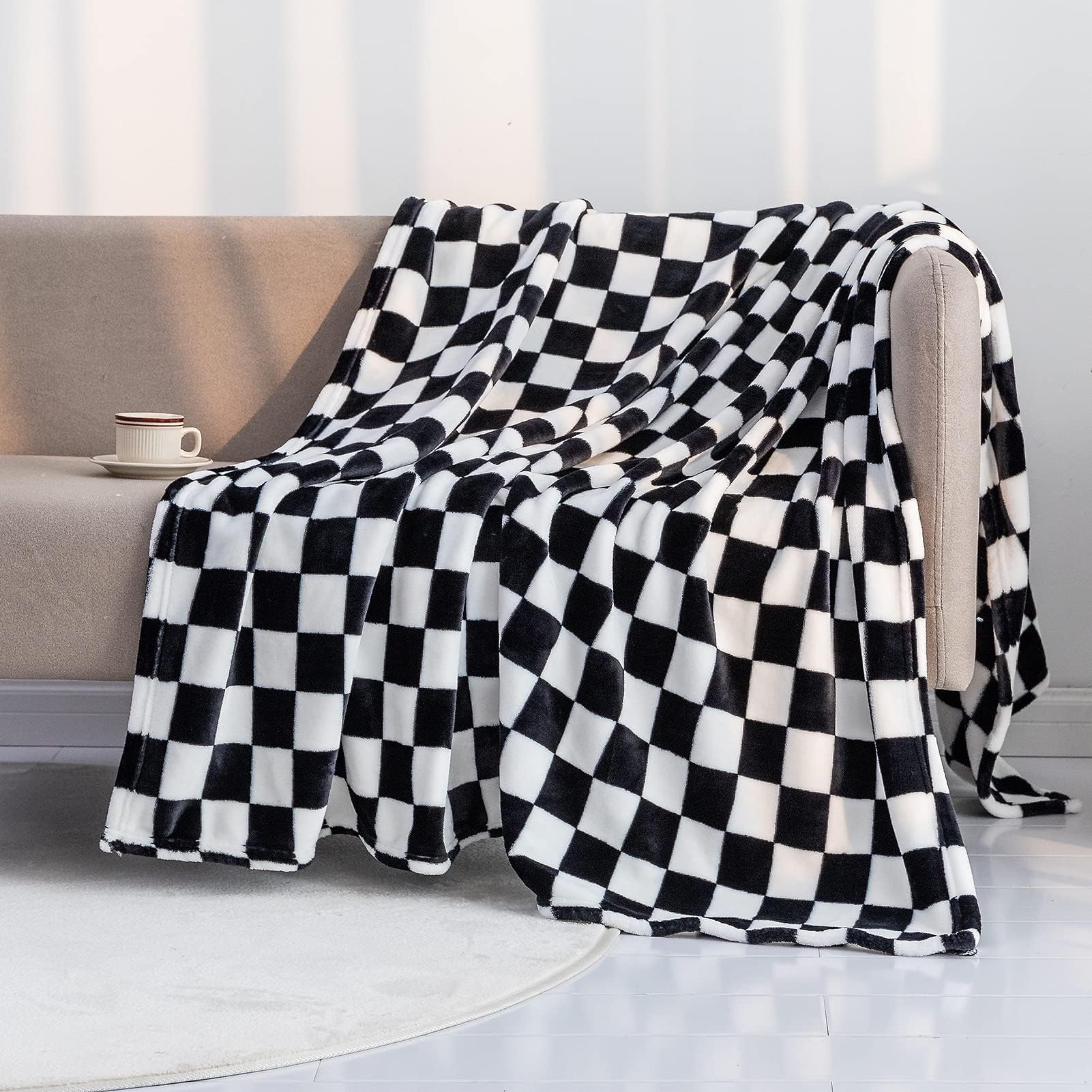 Amazon.com: InnoBeta Car Racing Gifts, Cool Speed Racing Car Throw ...