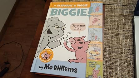 An Elephant & Piggie Biggie! (An Elephant and Piggie Book): Willems, Mo ...