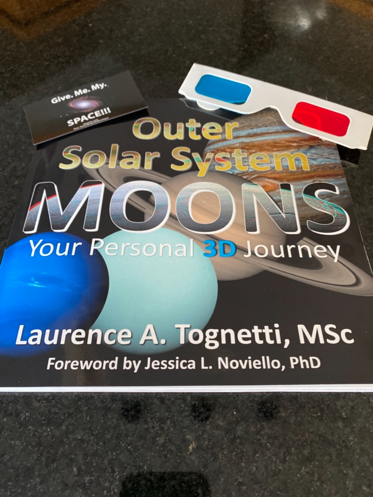 Outer Solar System Moons: Your Personal 3D Journey: Laurence Tognetti ...