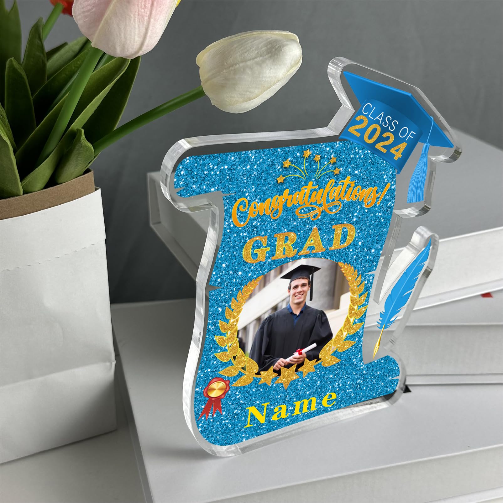 Snapklik.com : Discodes Personalized Graduation Gift Class Of 2024 Desk ...