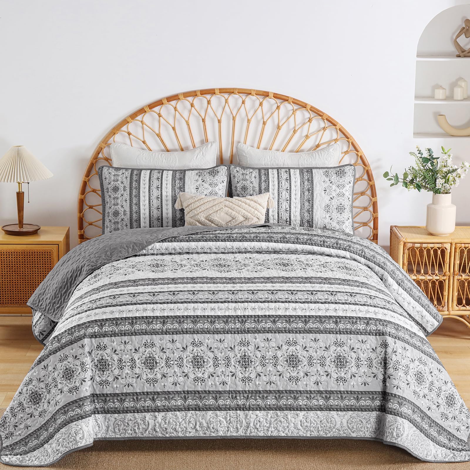 Amazon.com: WONGS BEDDING Grey Quilt Queen Size, Bohemian Stripe Quilt ...