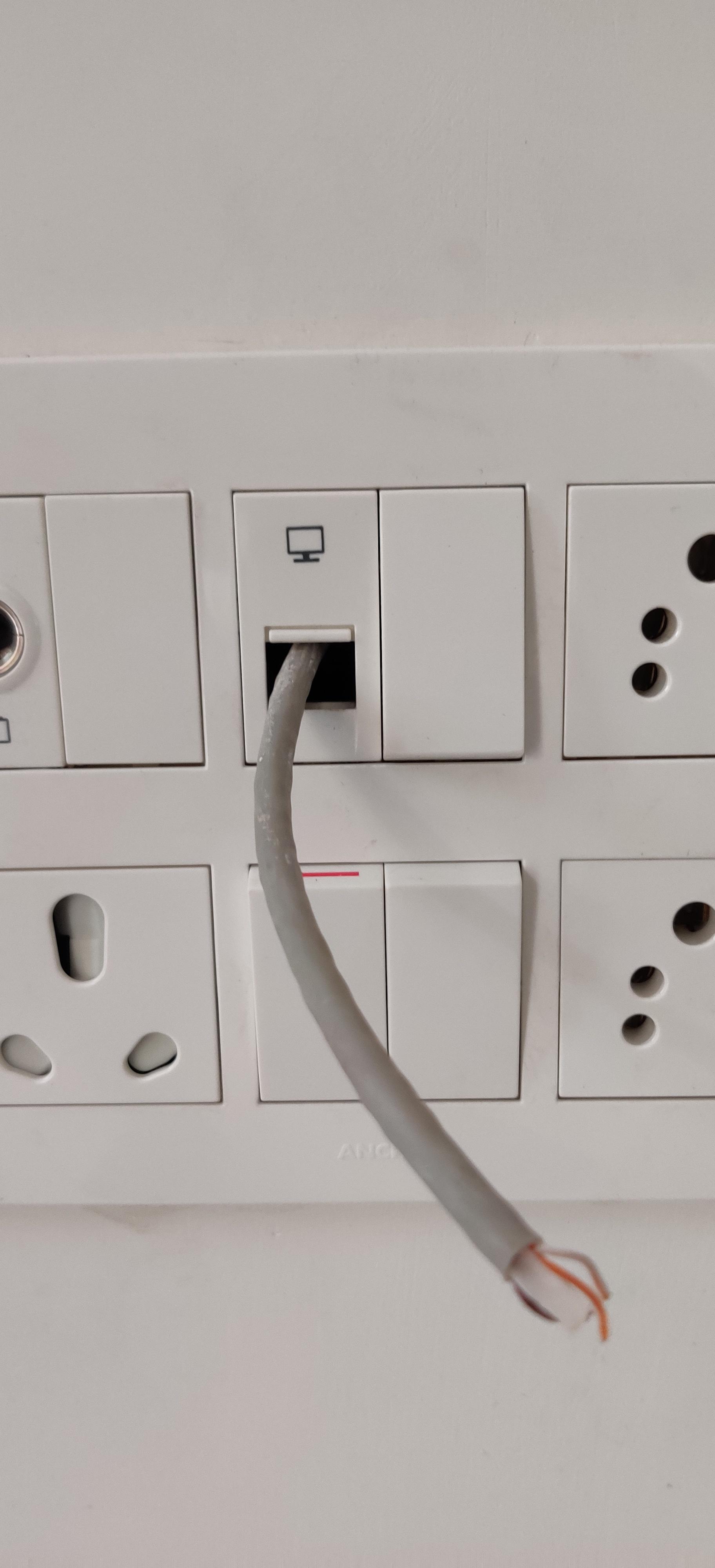 Anchor by Panasonic 65620 Penta Modular 1M RJ45 Polycarbonate Receptor ...